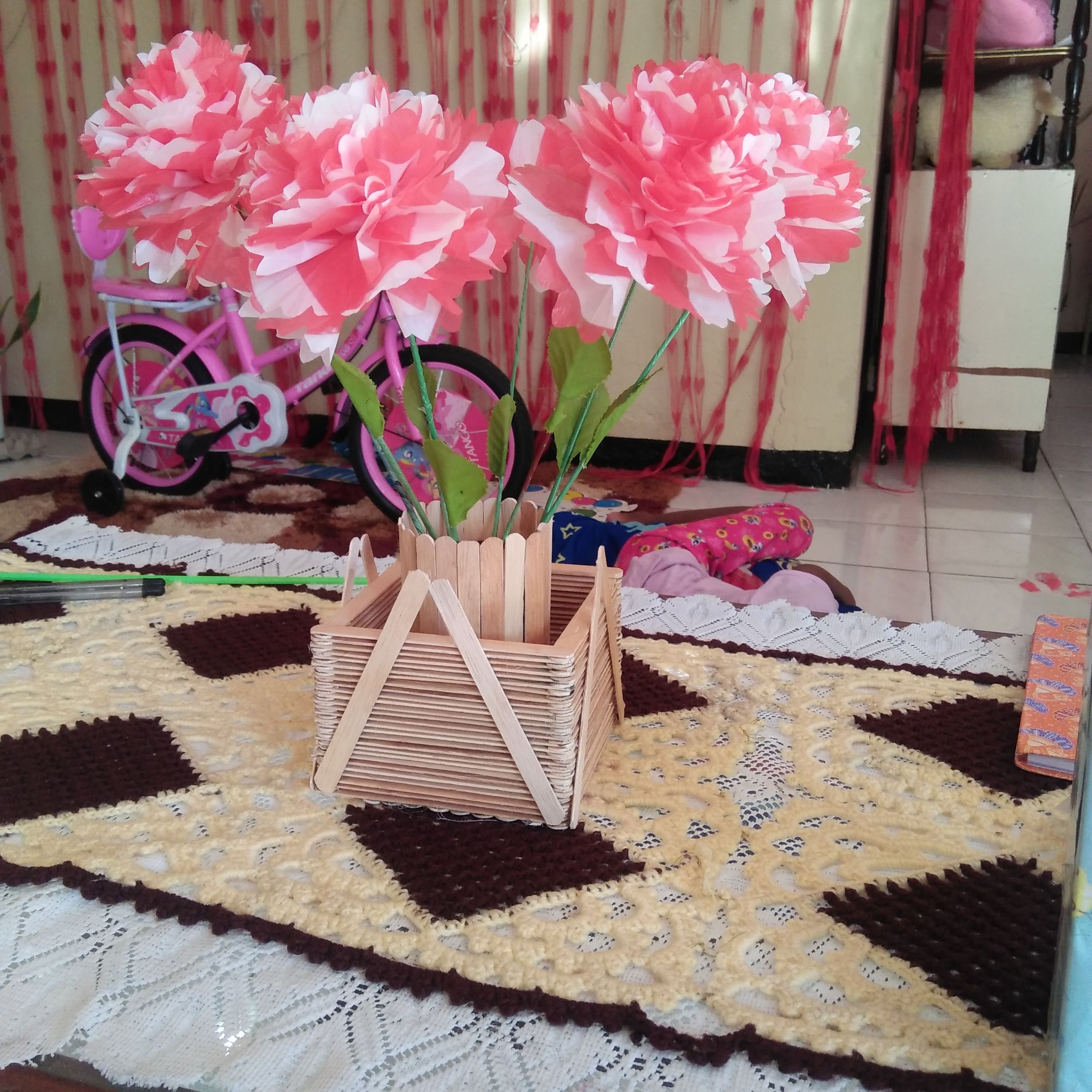 How to Make Classic Pot Flower Stick : 3 Steps - Instructables