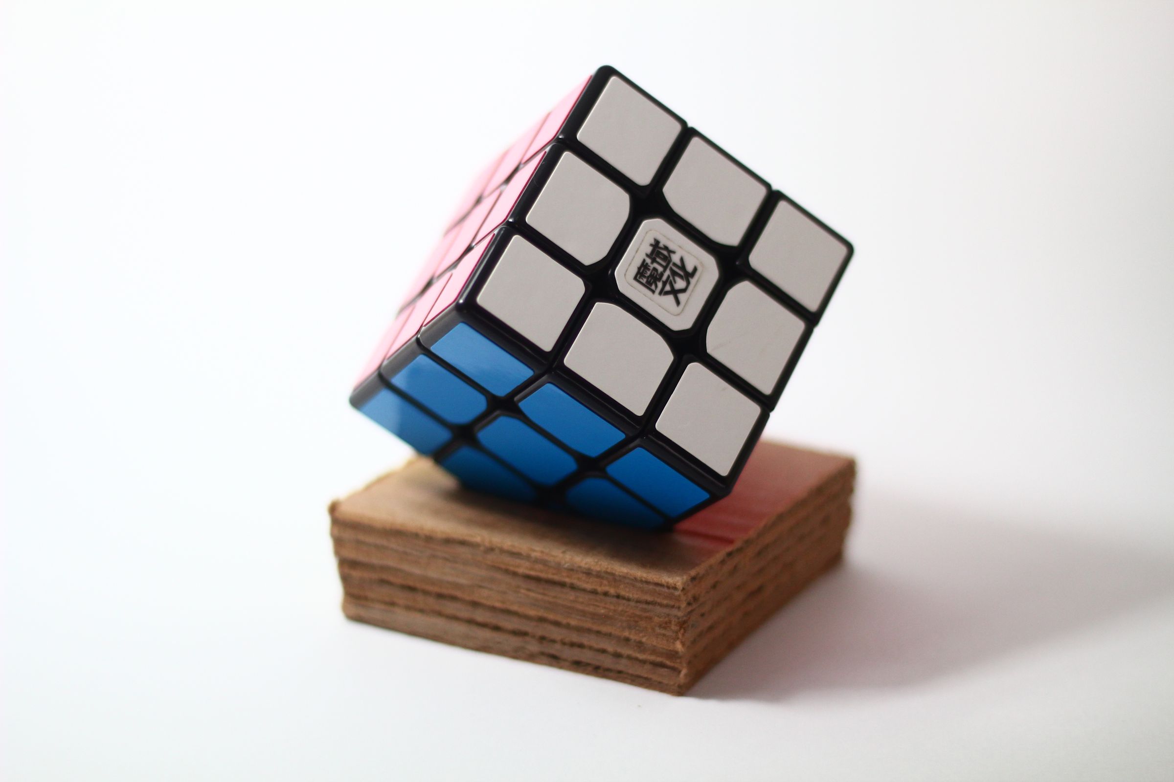 Easy, Yet Stylish Cardboard Rubiks Cube Stand. : 7 Steps (with Pictures ...