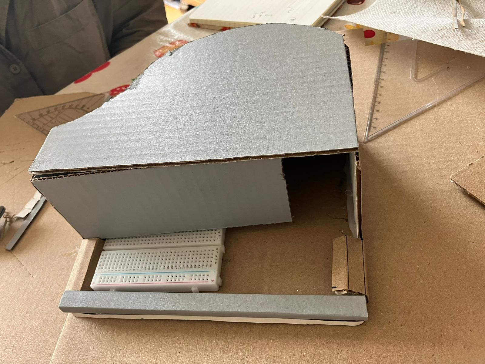 A Mini Cardboard Piano : 7 Steps - Instructables