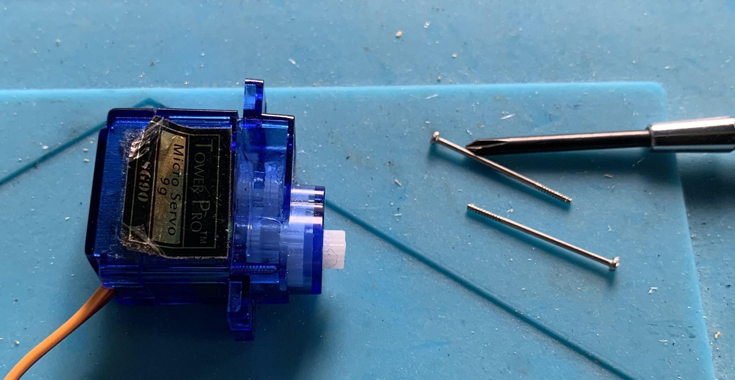 Using SG90 or MG90 Servo Feedback Modification for Demonstrations With ...