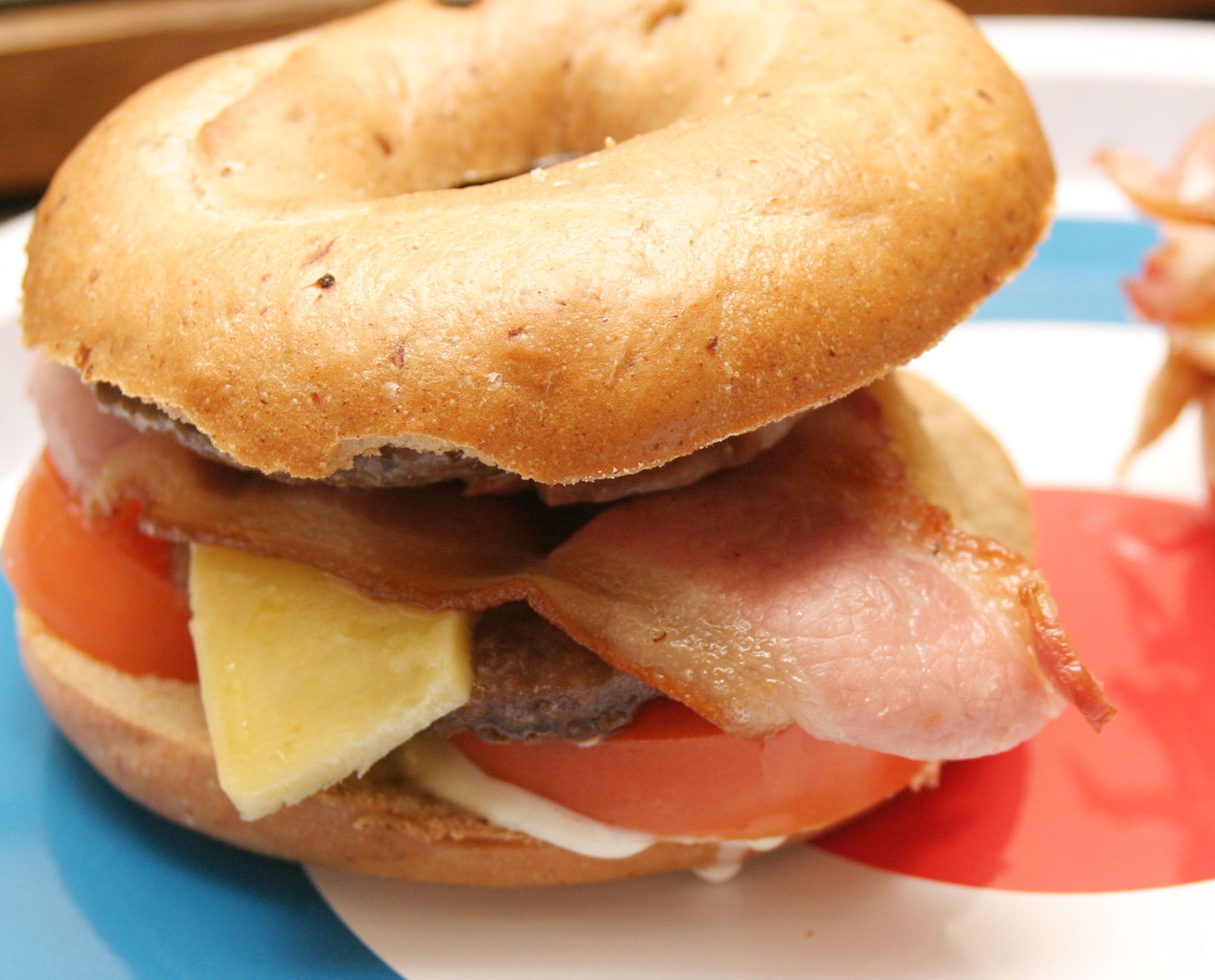 Bacon Bagel Double Cheeseburger - Instructables