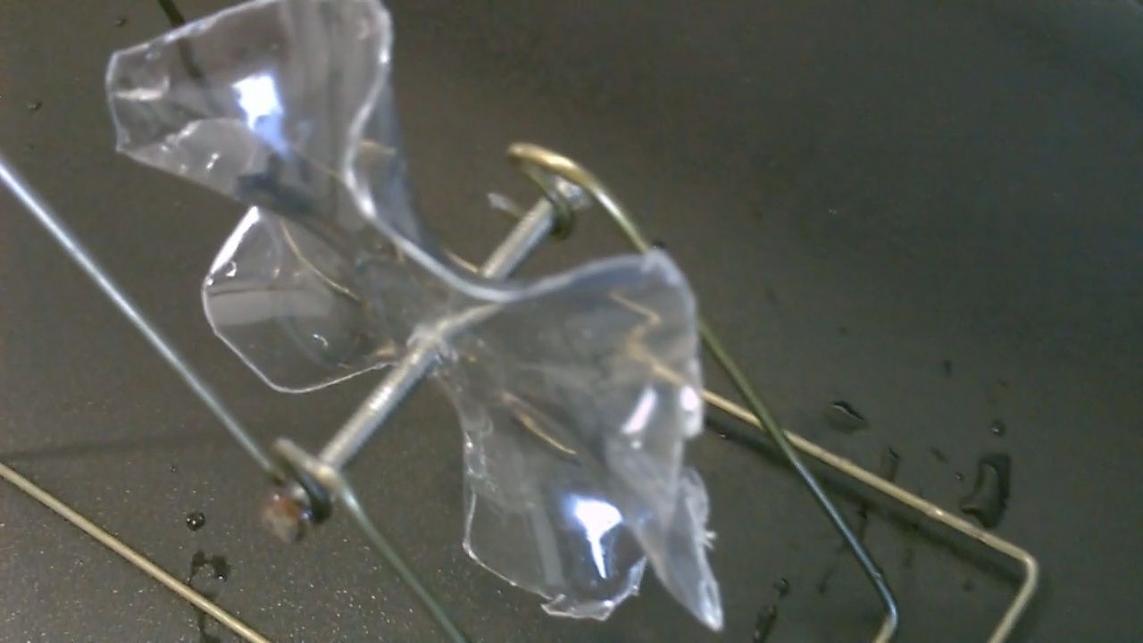 How to Make a Waterwheel - Simple Micro-Hydro (using a Bottle, Metal ...