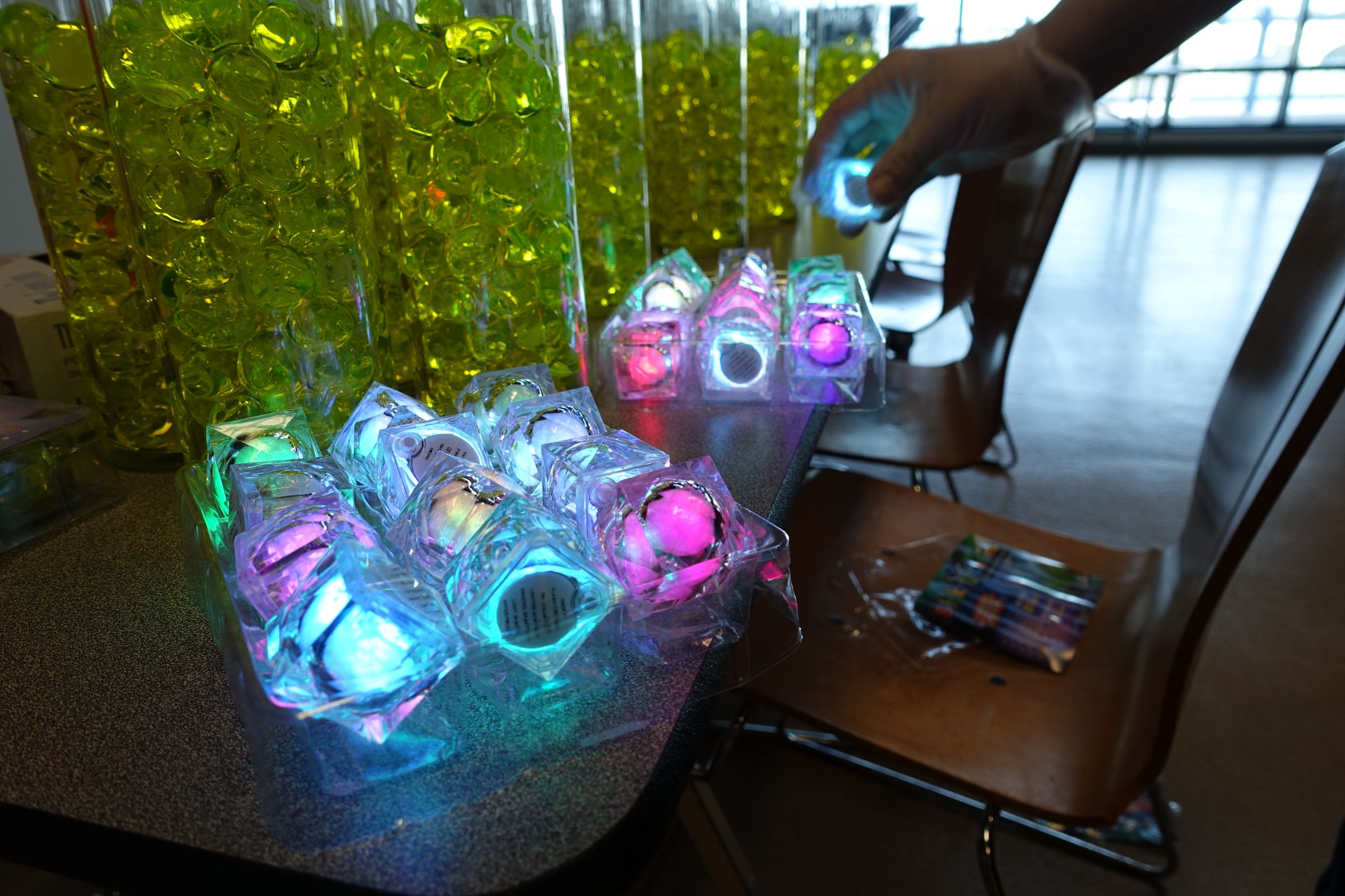 Making 9,000 Grow Spheres : 11 Steps (with Pictures) - Instructables