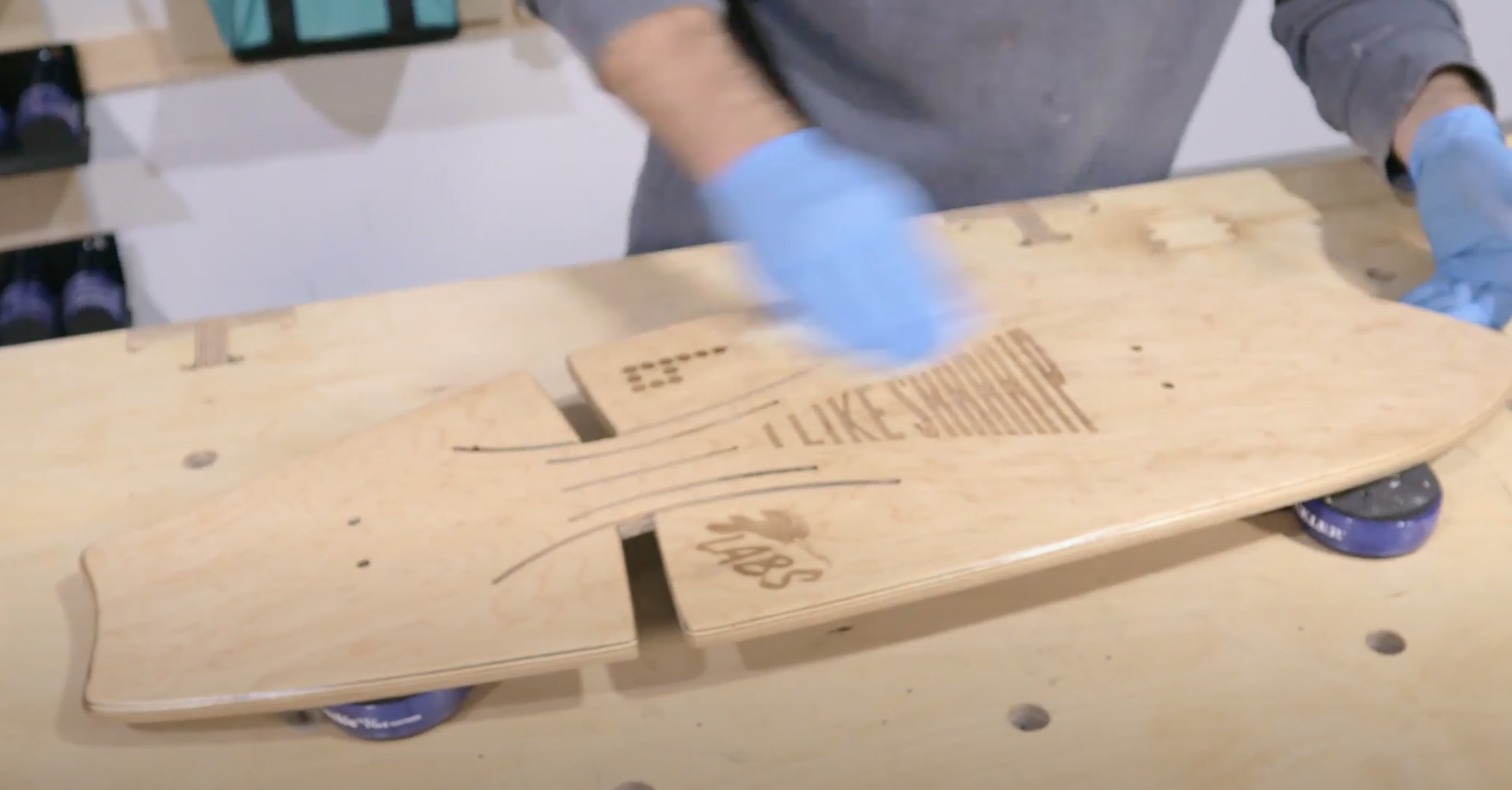 DIY Composite Layup and Vacuum Bagging - Making a Carbon Fiber RipSurf ...