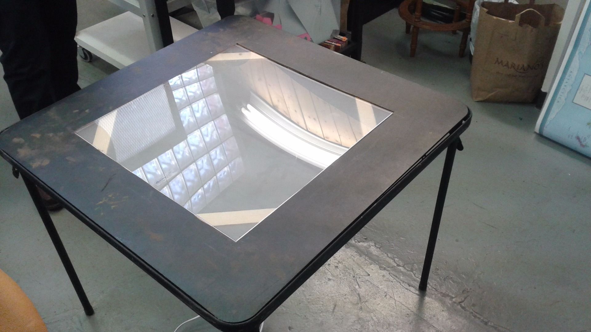 Folding Light Table : 7 Steps (with Pictures) - Instructables