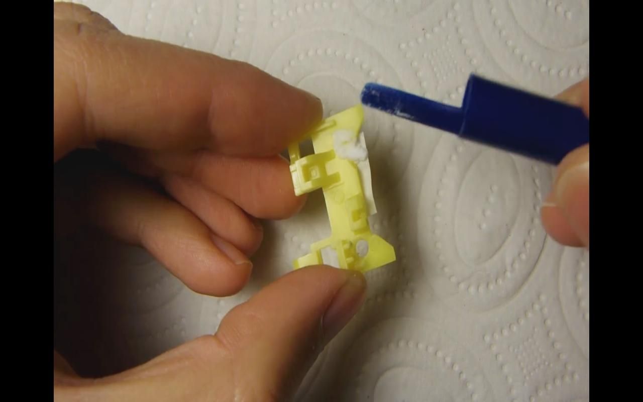 Baking Soda Reinforcing Glue Repair : 4 Steps - Instructables