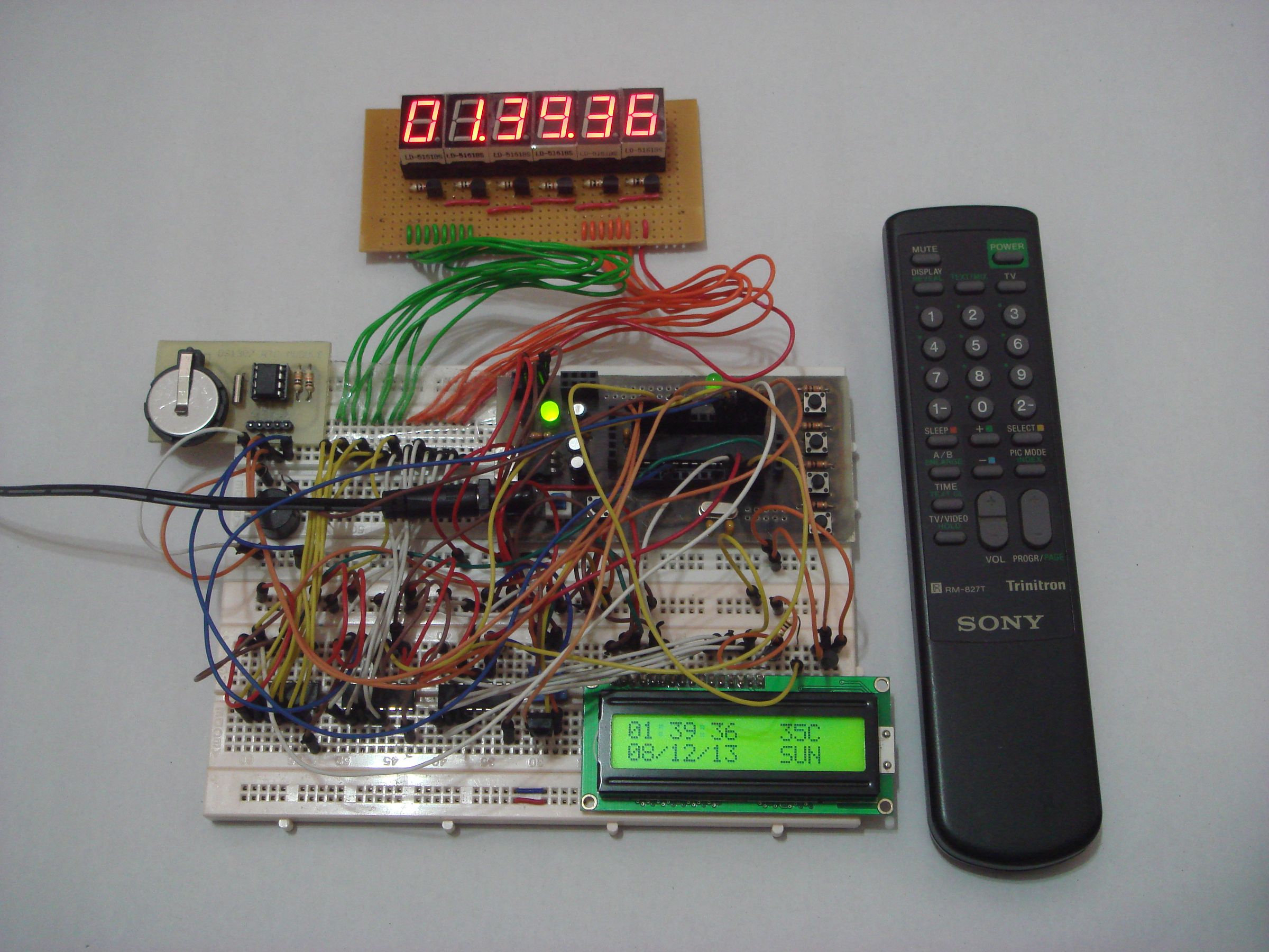 Digital Clock Using 7 Segment Display Controlled Using TV Remote : 12 ...