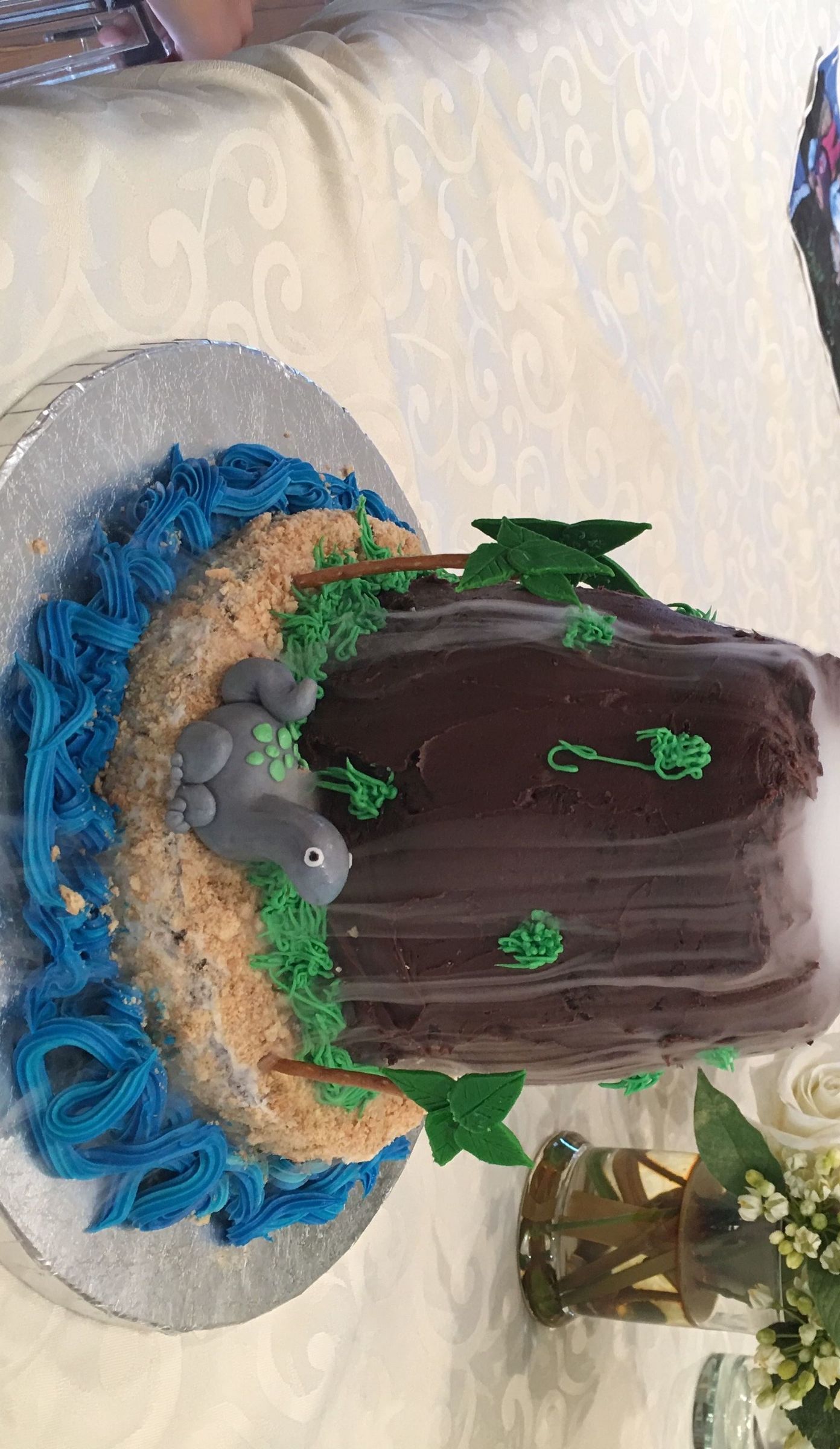 Volcano Cake : 9 Steps - Instructables