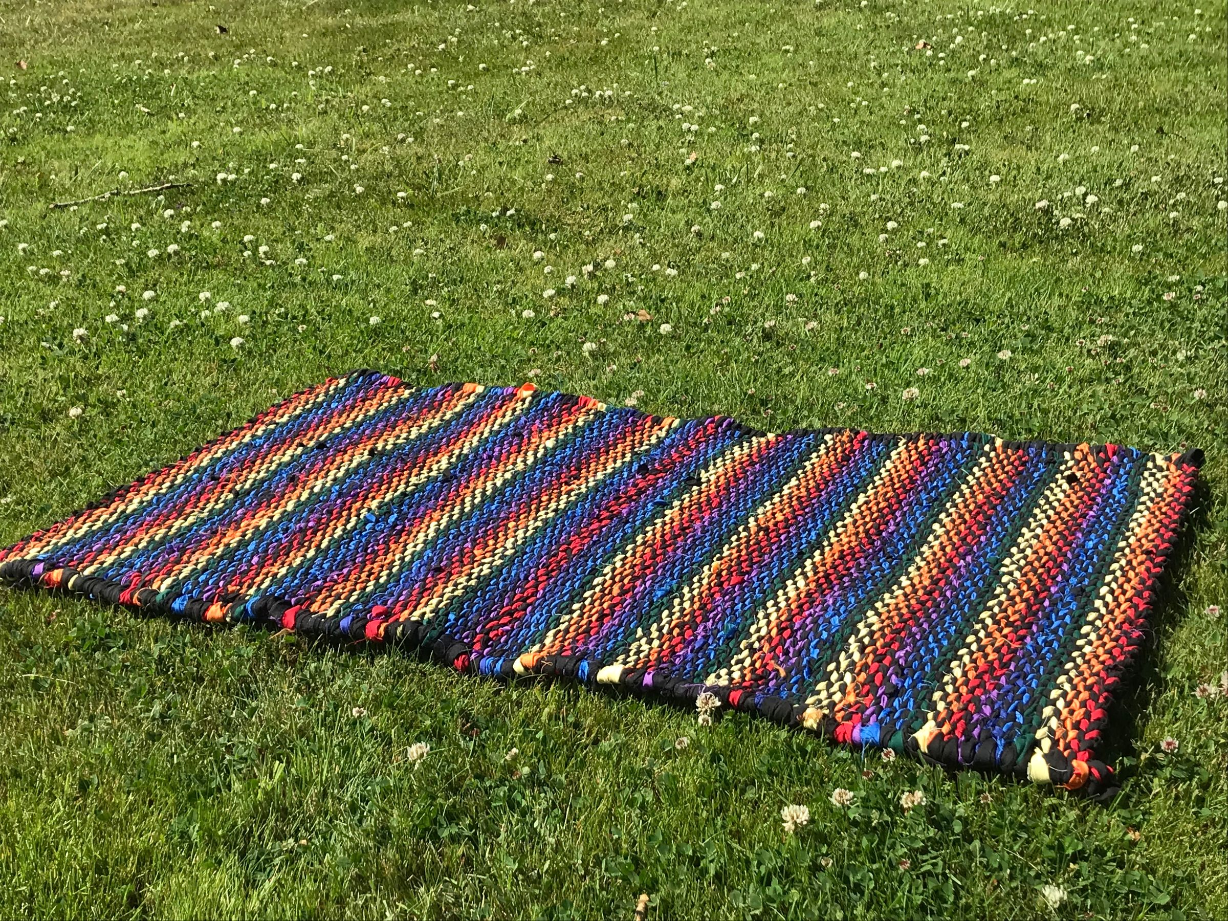 Twined Rainbow Rug : 7 Steps (with Pictures) - Instructables