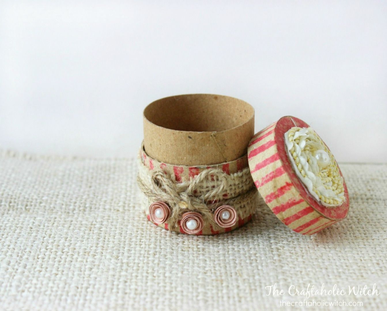 DIY Recyled Gift Box : 4 Steps (with Pictures) - Instructables