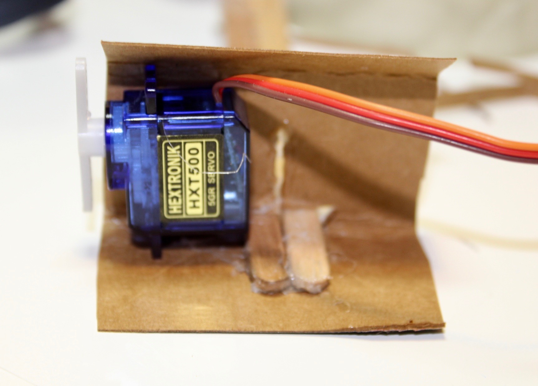 DIY Simple Robot Claw/Gripper (Actuated) : 8 Steps (with Pictures ...