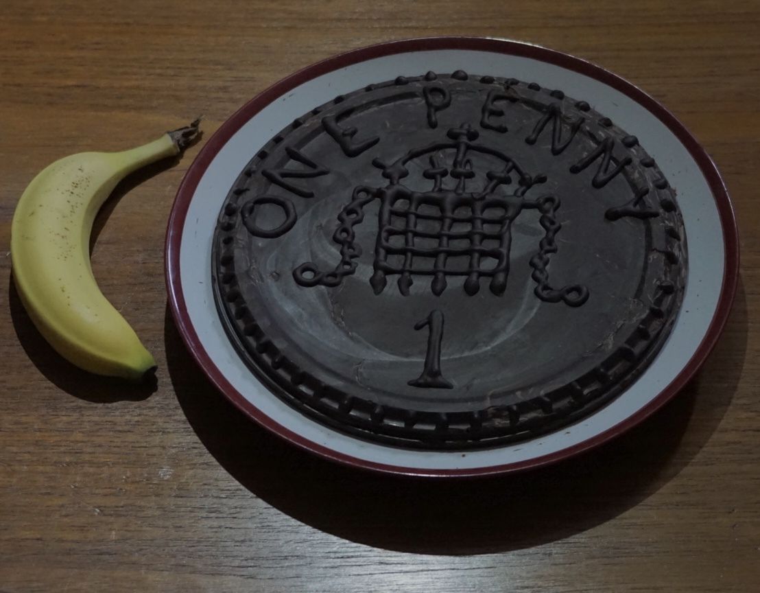 Giant Chocolate Coin : 4 Steps (with Pictures) - Instructables