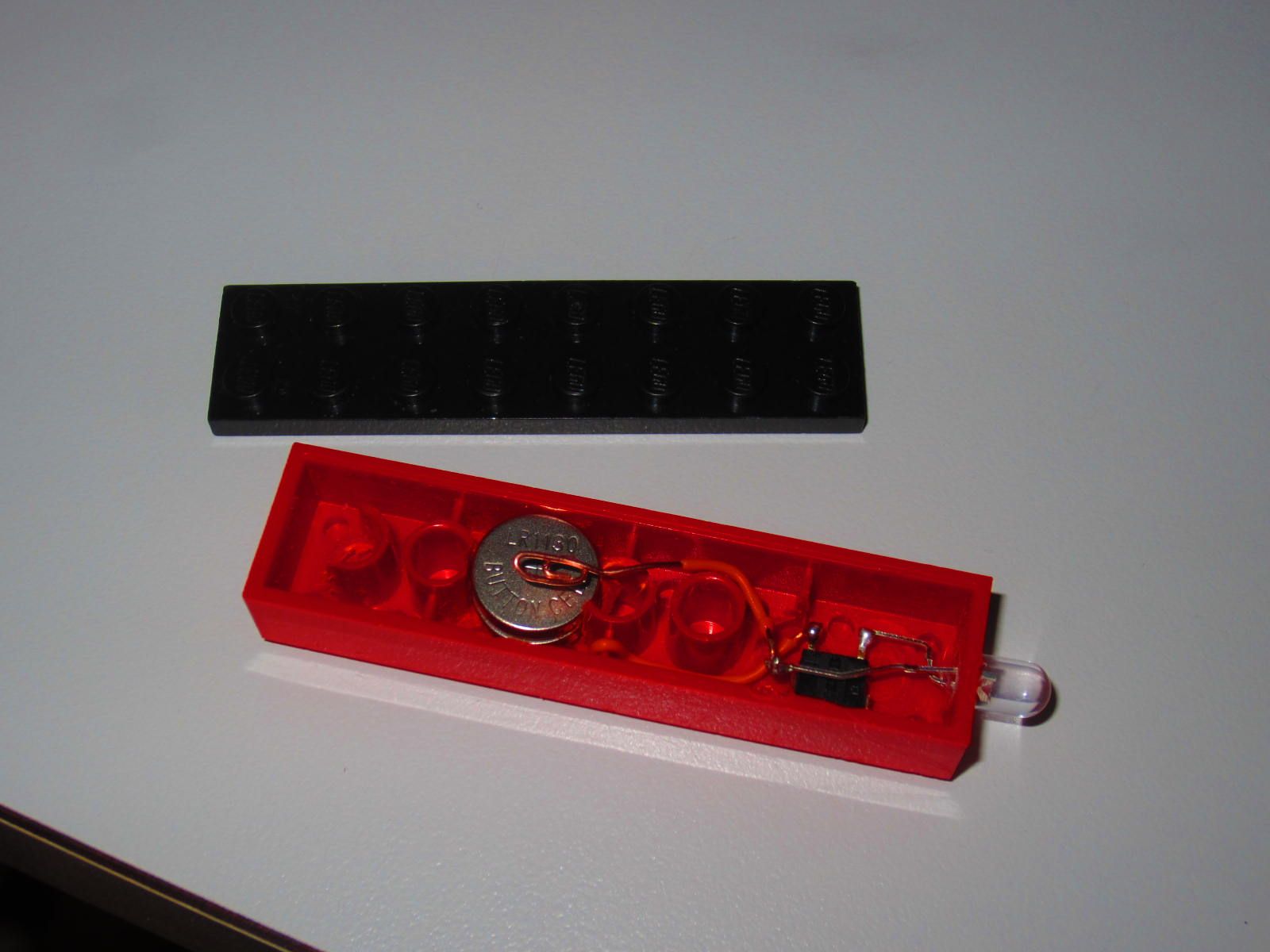How to Build a LEGO Flashlight Block : 15 Steps (with Pictures ...