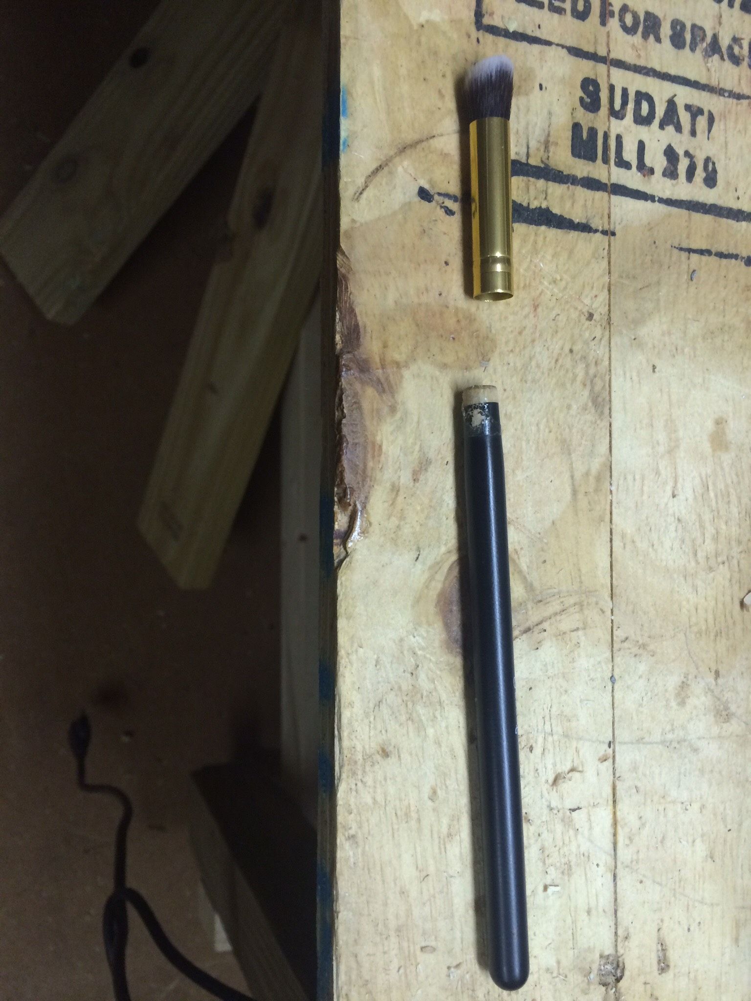 DIY Custom Make Up Brush Handles : 7 Steps (with Pictures) - Instructables