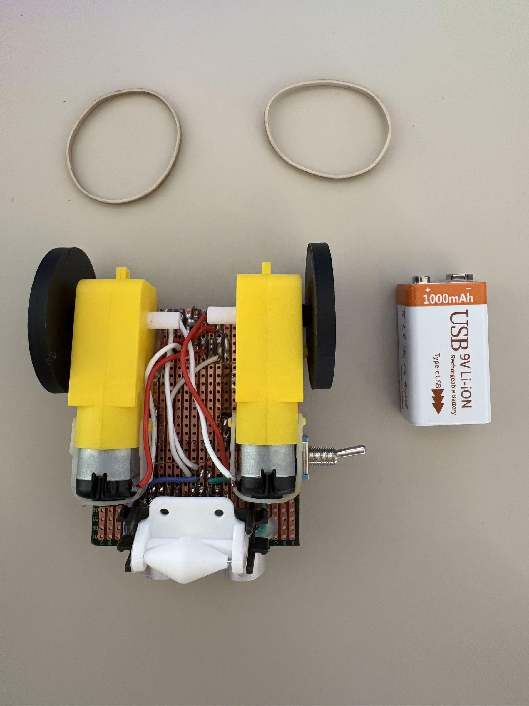 Simple Ultrasonic Arduino Robot That Avoids Walls : 4 Steps (with Pictures) - Instructables