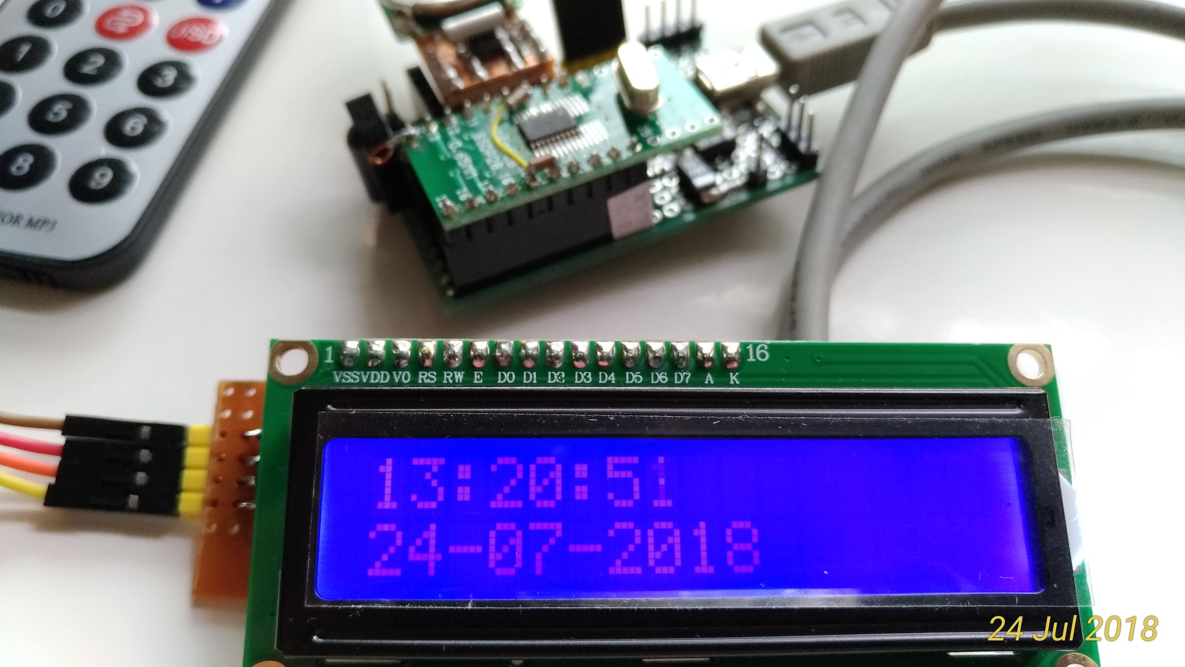 Clock With IR Remote Control for Time/Date Settings : 5 Steps ...