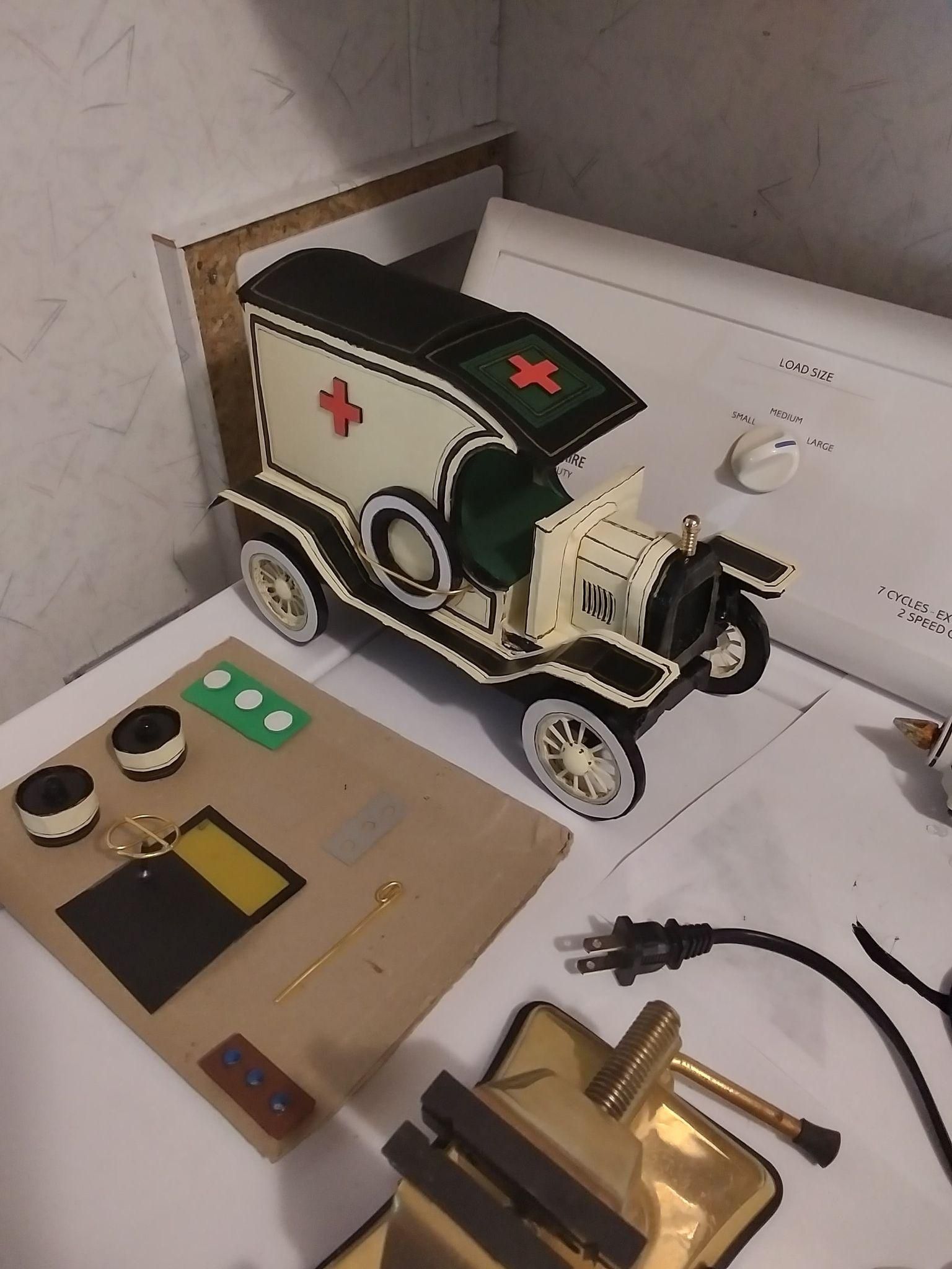 Cardboard Ambulance : 4 Steps (with Pictures) - Instructables