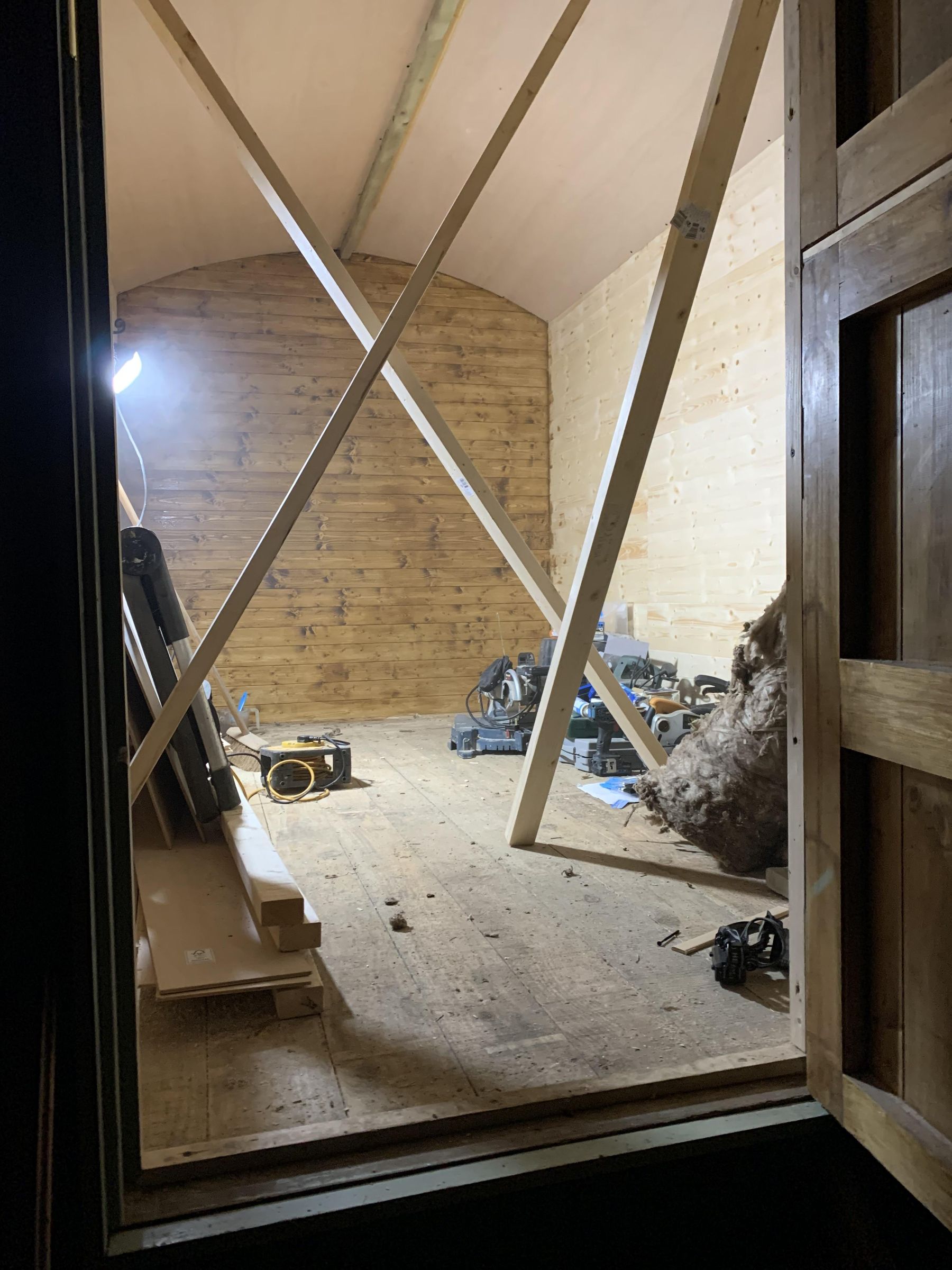 Self Build Shepherds Hut. Step by Step With Photos. Off Grid Living ...