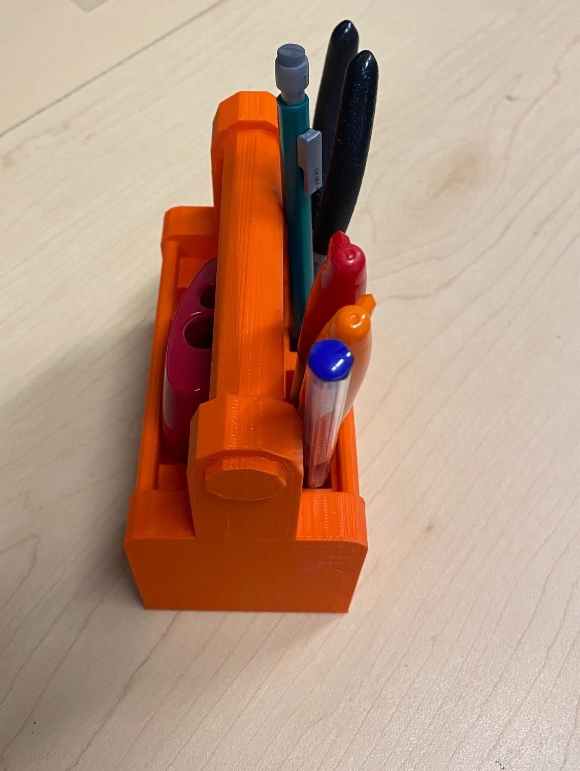 Desk Toolbox : 8 Steps - Instructables