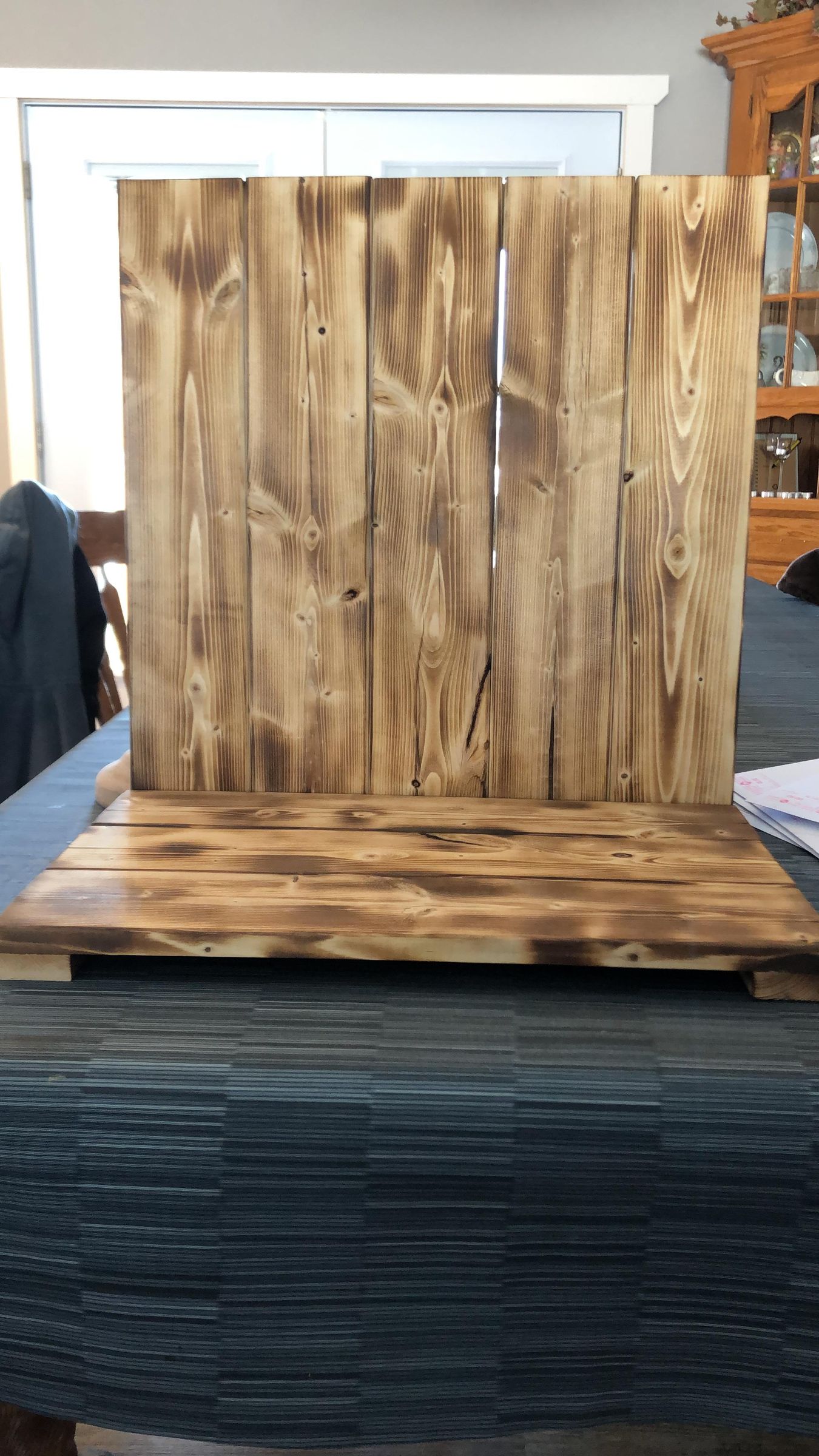 DIY Backdrop for Those "Rustic" Photos : 5 Steps (with Pictures ...