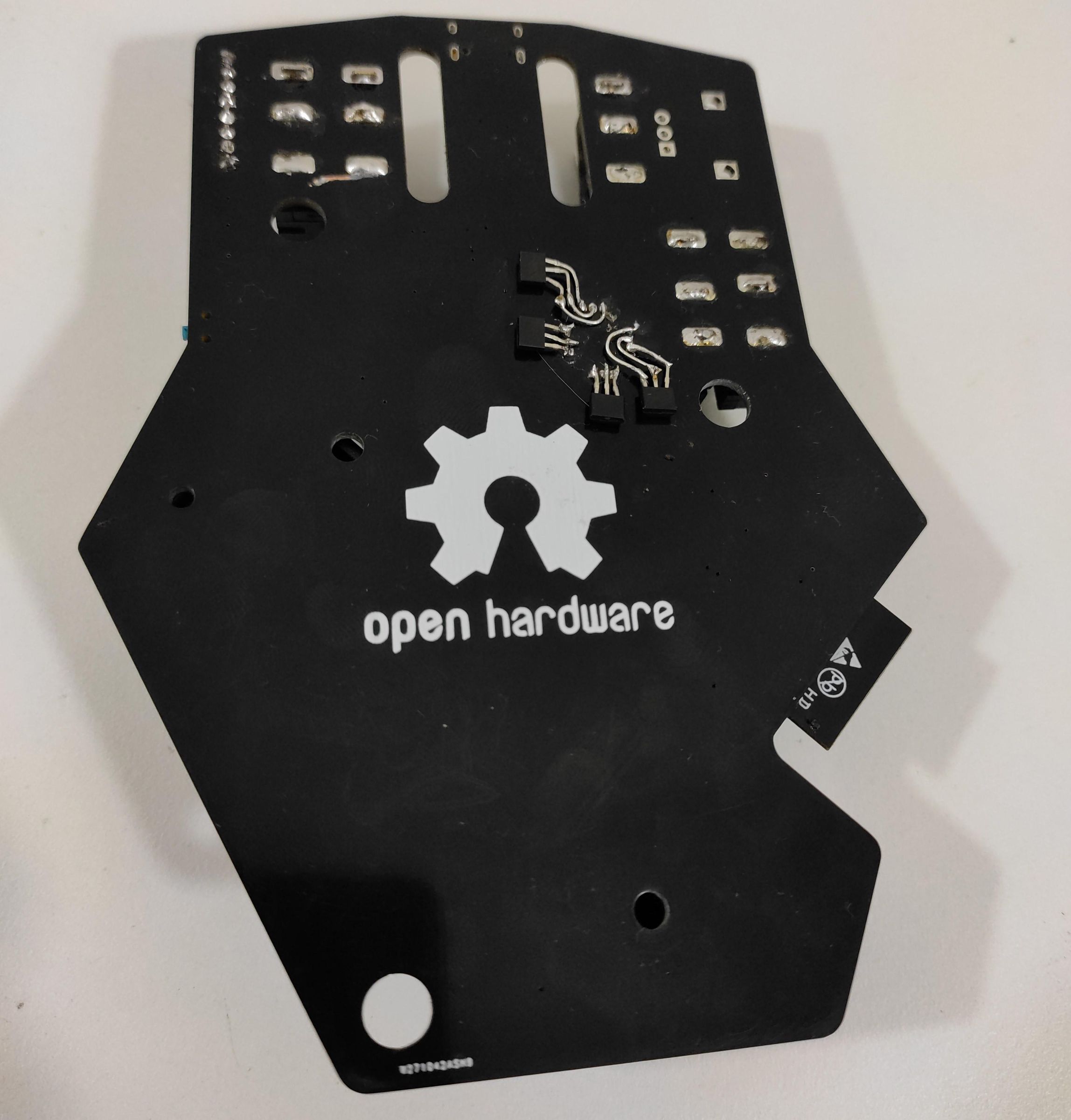 ESP-32 Based BLE Mouse With Magnetic Mouse Pad : 17 Steps (with ...