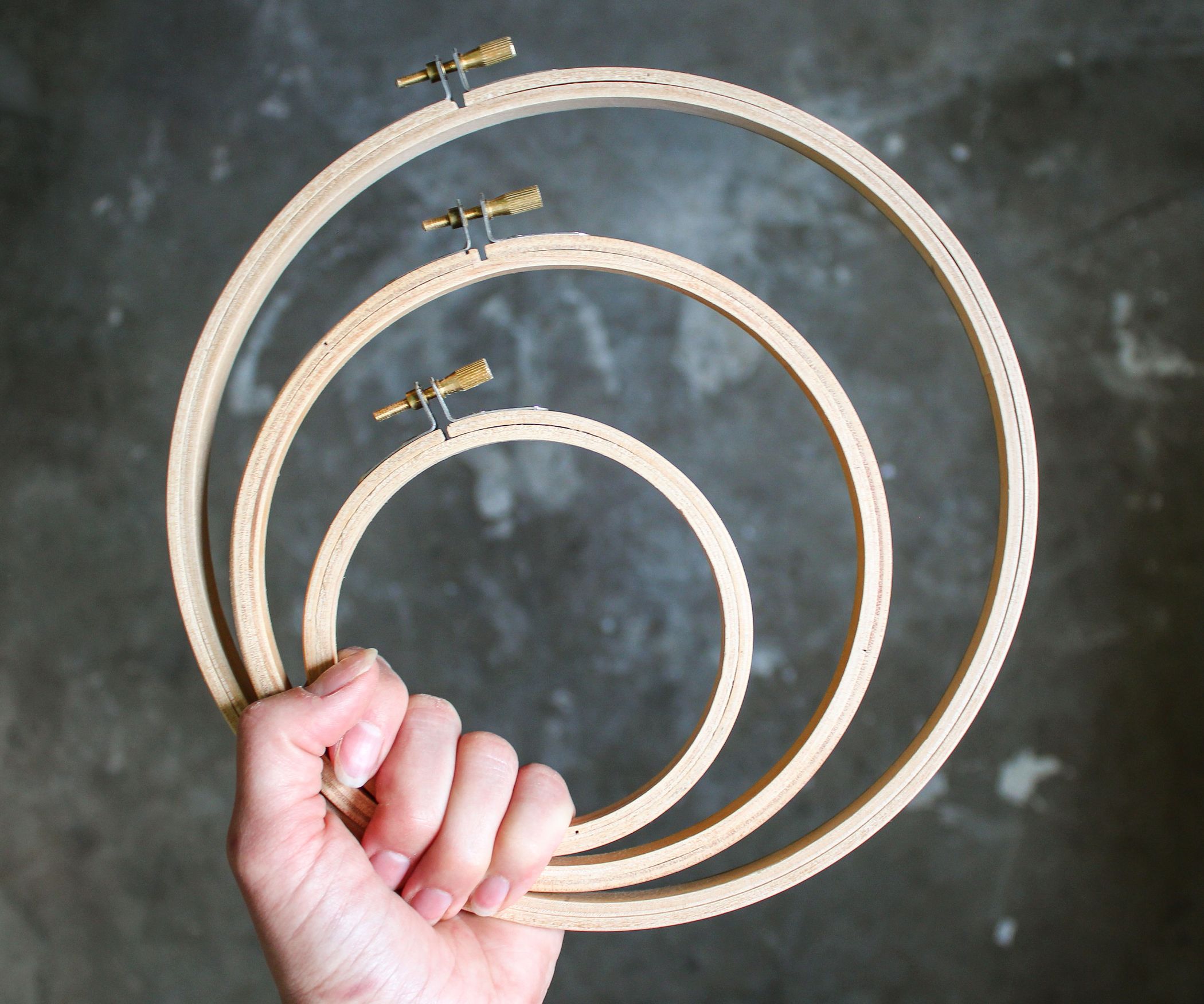 How to Sand Embroidery Hoops : 6 Steps (with Pictures) - Instructables