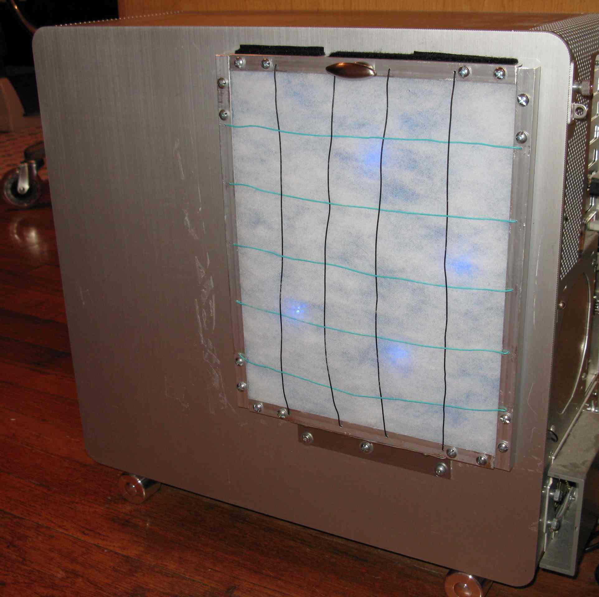 Custom Filter Enclosure for 250mm Computer Fan. : 4 Steps - Instructables