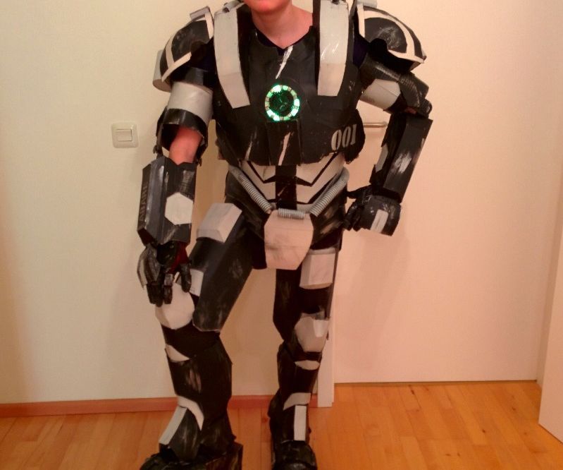 Creating a Homemade DIY War Machine Suit Out of Household Items : 9 ...