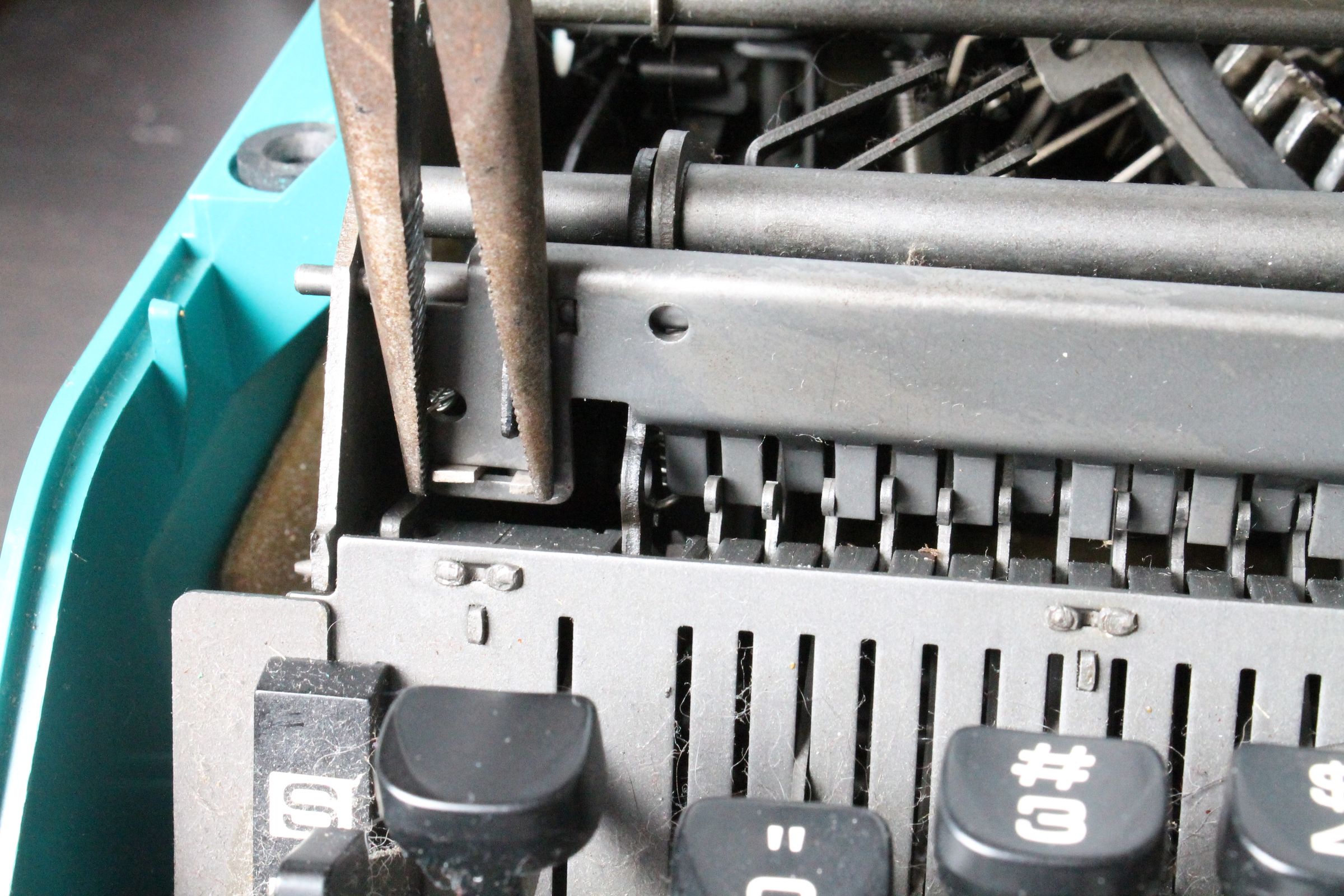 Installing USB Typewriter Kit on Olivetti Typewriters : 10 Steps ...