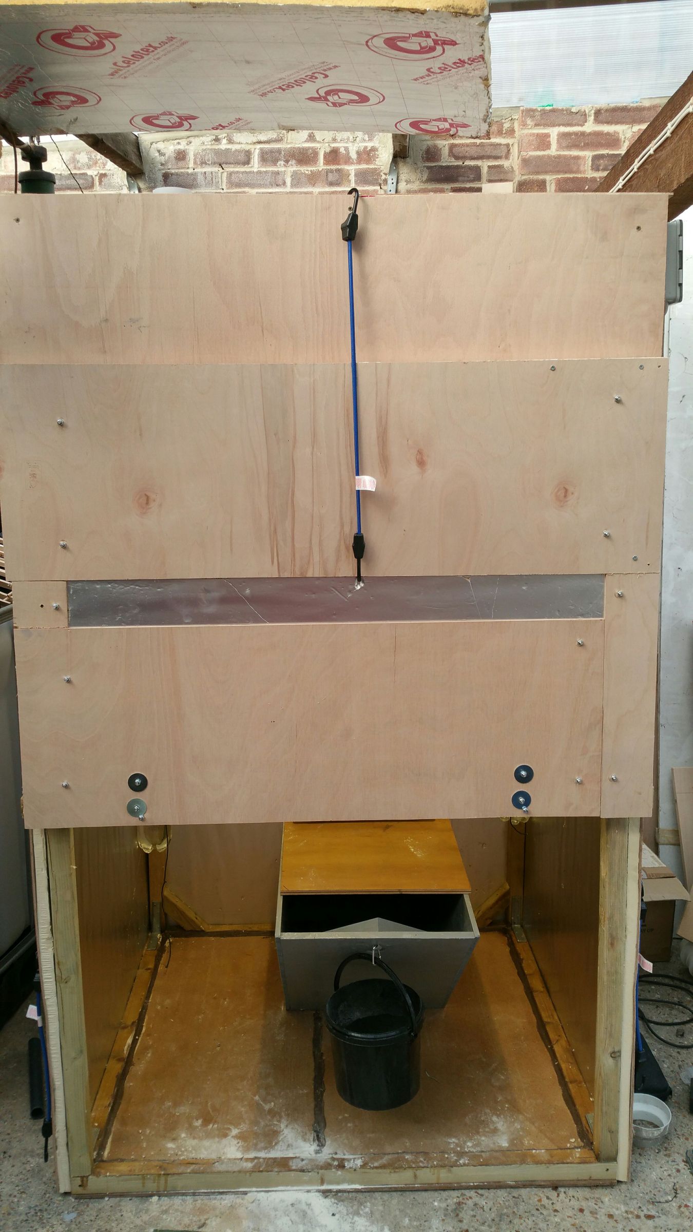 Fly Cage Black Soldier Fly Breeding UK. : 9 Steps (with Pictures ...