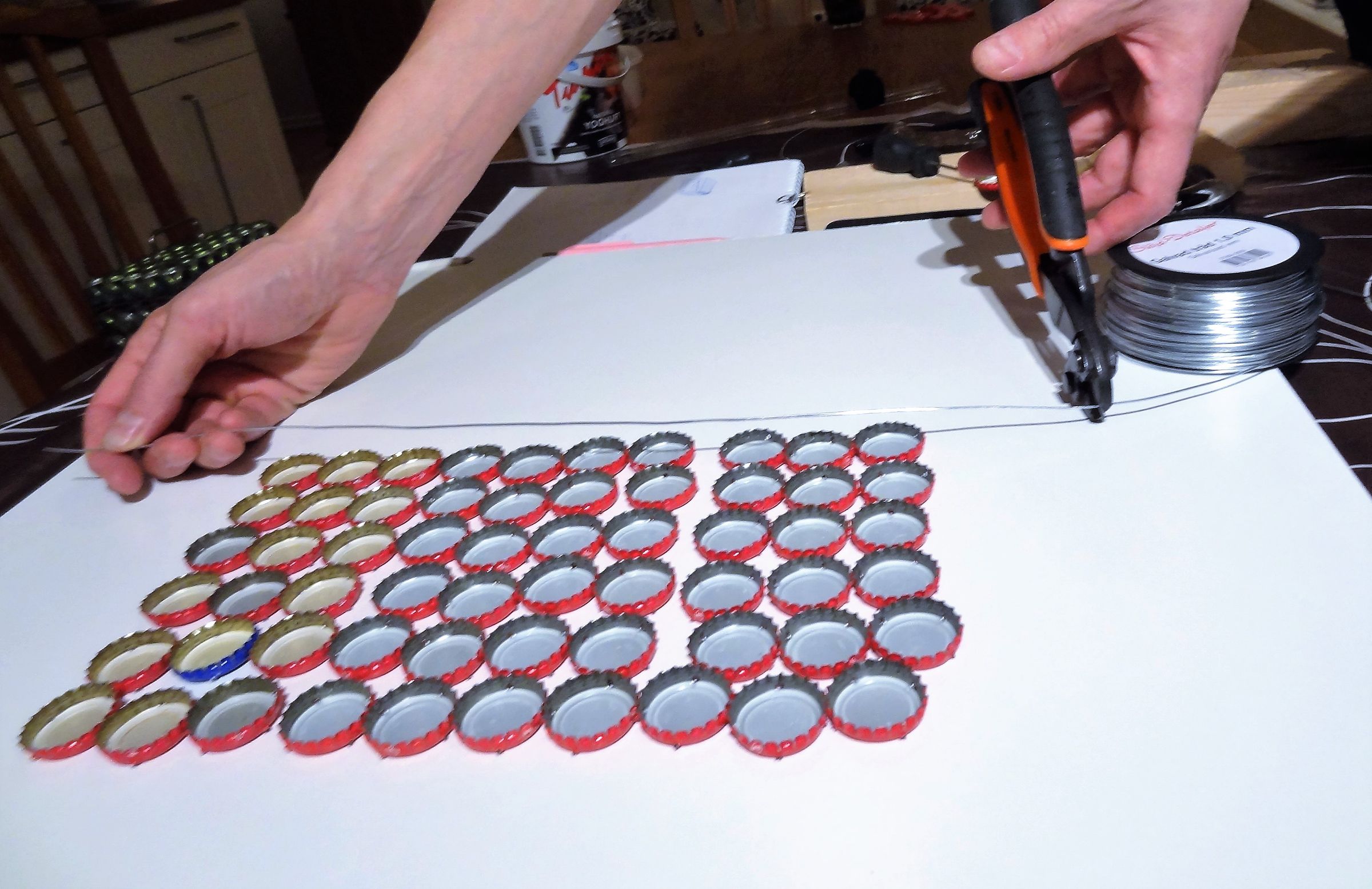Make a Bottle Cap Bag : 11 Steps (with Pictures) - Instructables