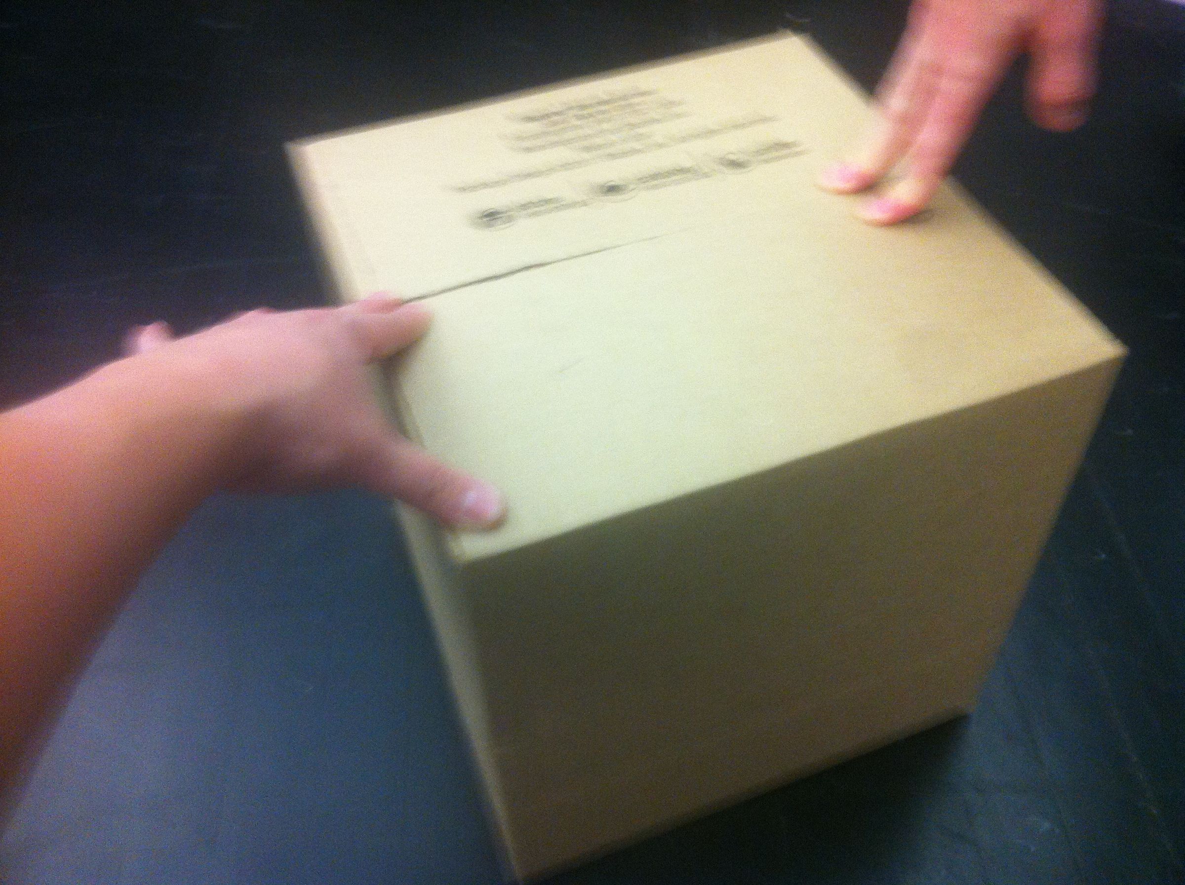 CubeChair (A Portable Cardboard Box Chair) - Instructables