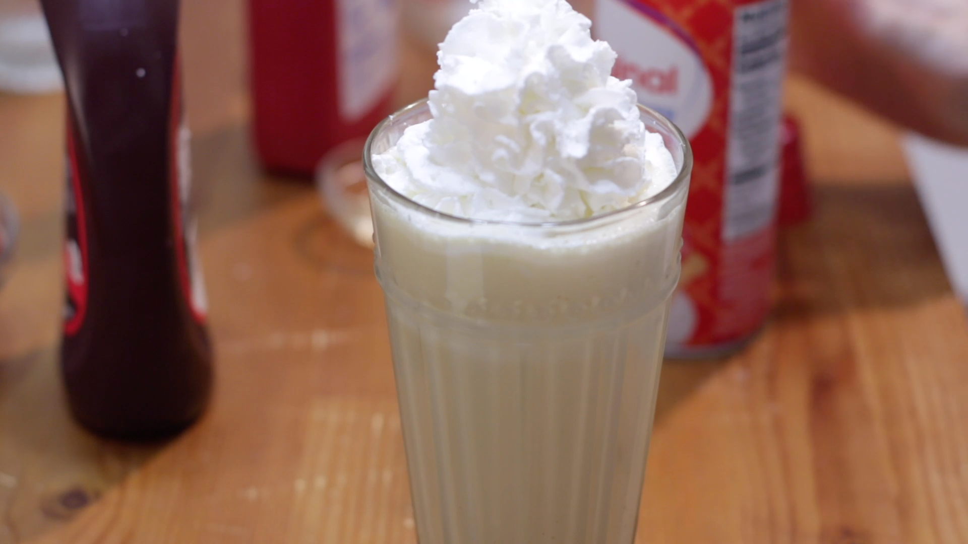 Easy Milkshakes : 5 Steps (with Pictures) - Instructables
