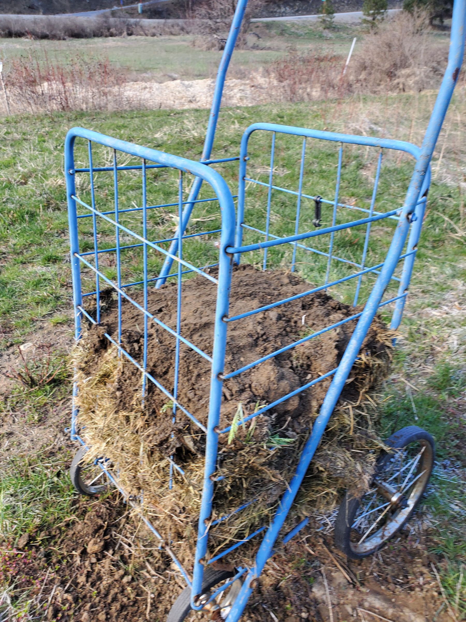 Portable Compost Bin/Garden : 3 Steps - Instructables