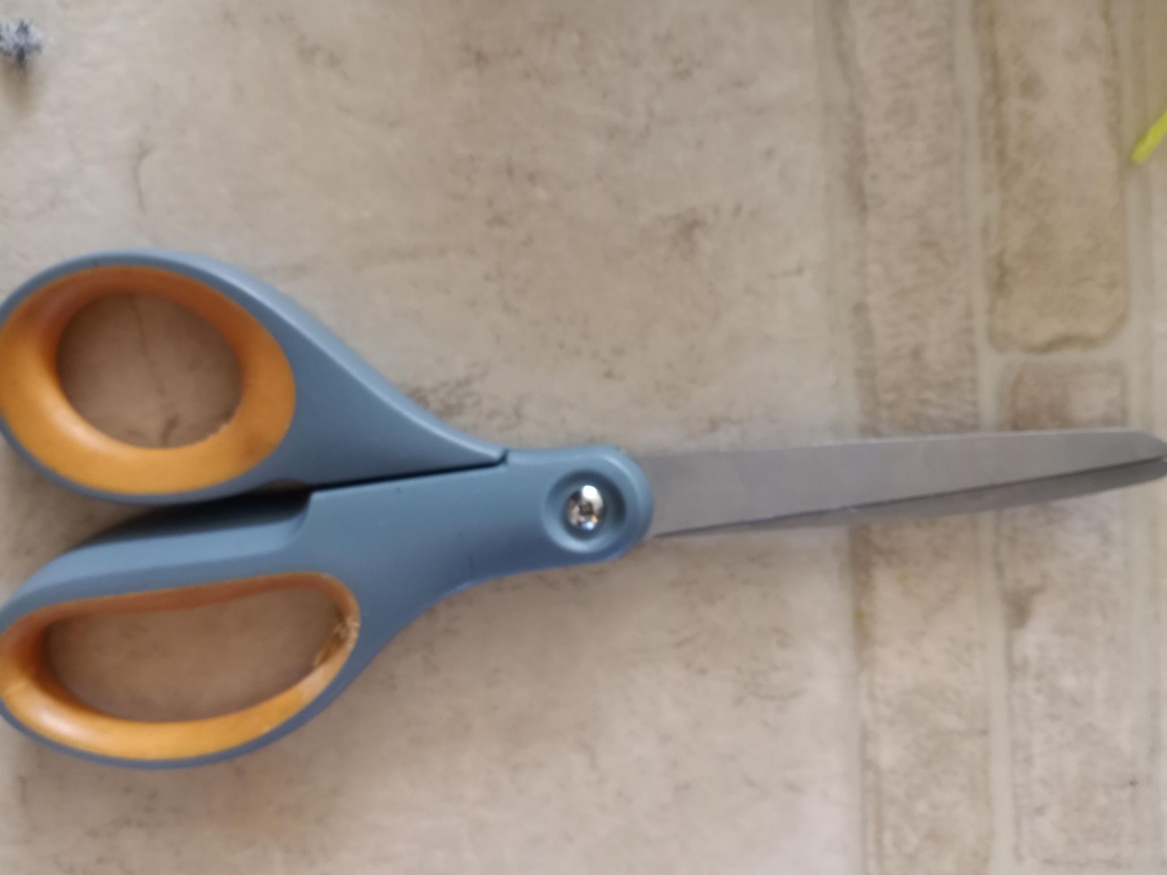 Giant Multi-Colored Fuzz Ball : 7 Steps (with Pictures) - Instructables