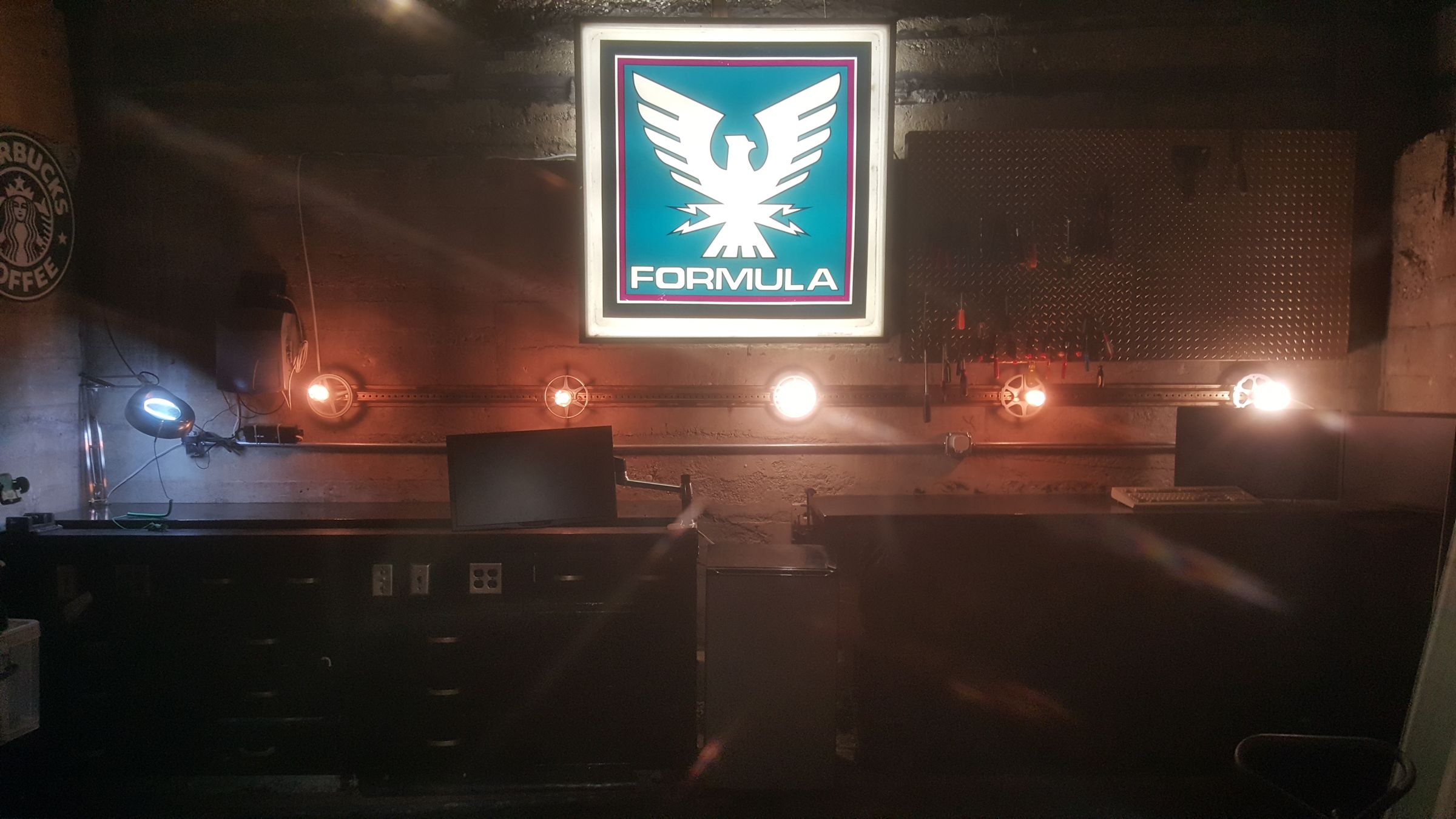 Light Fixture - Film Reel : 5 Steps (with Pictures) - Instructables