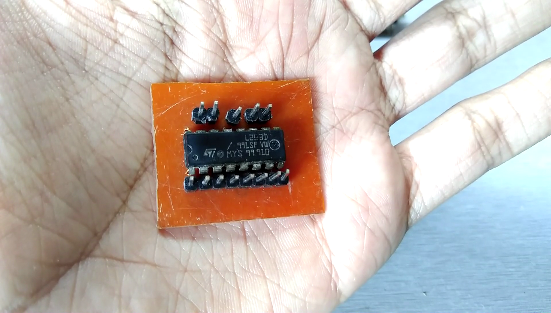 How to #3 - Control Direction of a DC Motor : 4 Steps (with Pictures ...