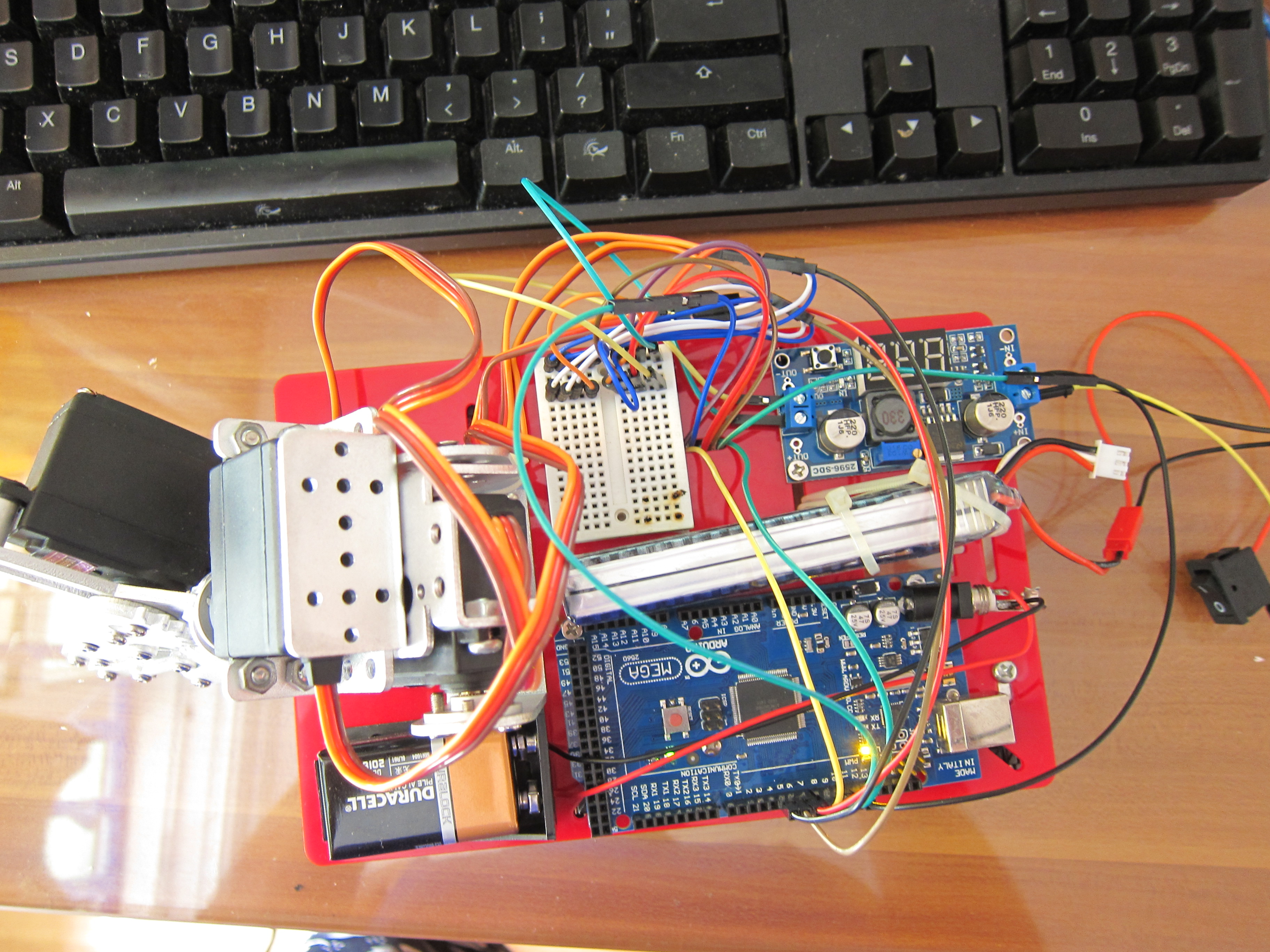 My Eighth Project: Robot Arm With Smart Tank Chassis and Bluetooth : 8 ...