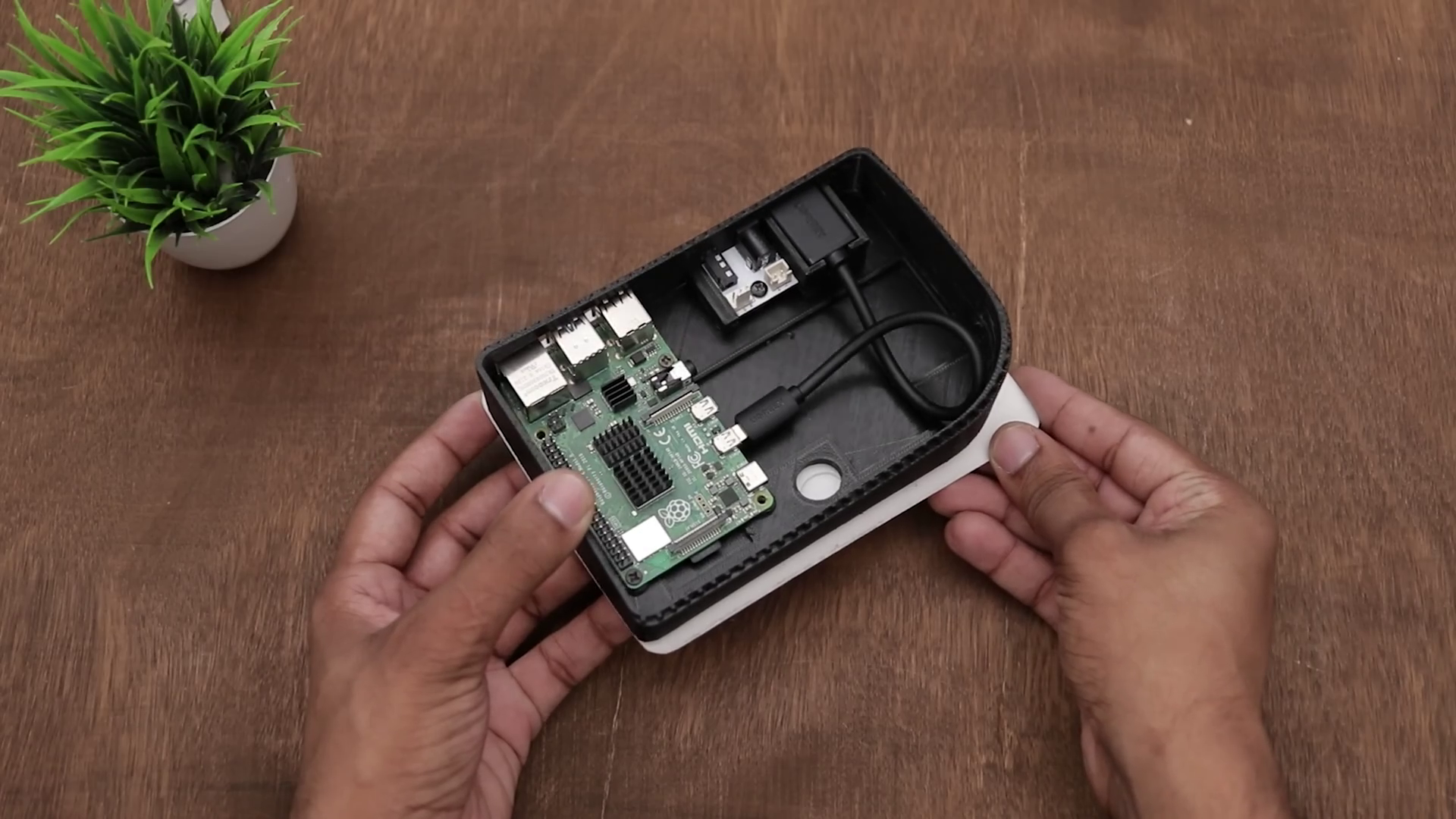 Pi Station Gaming Console With 3D Printed Tiny Play Station 5 Case : 9 ...