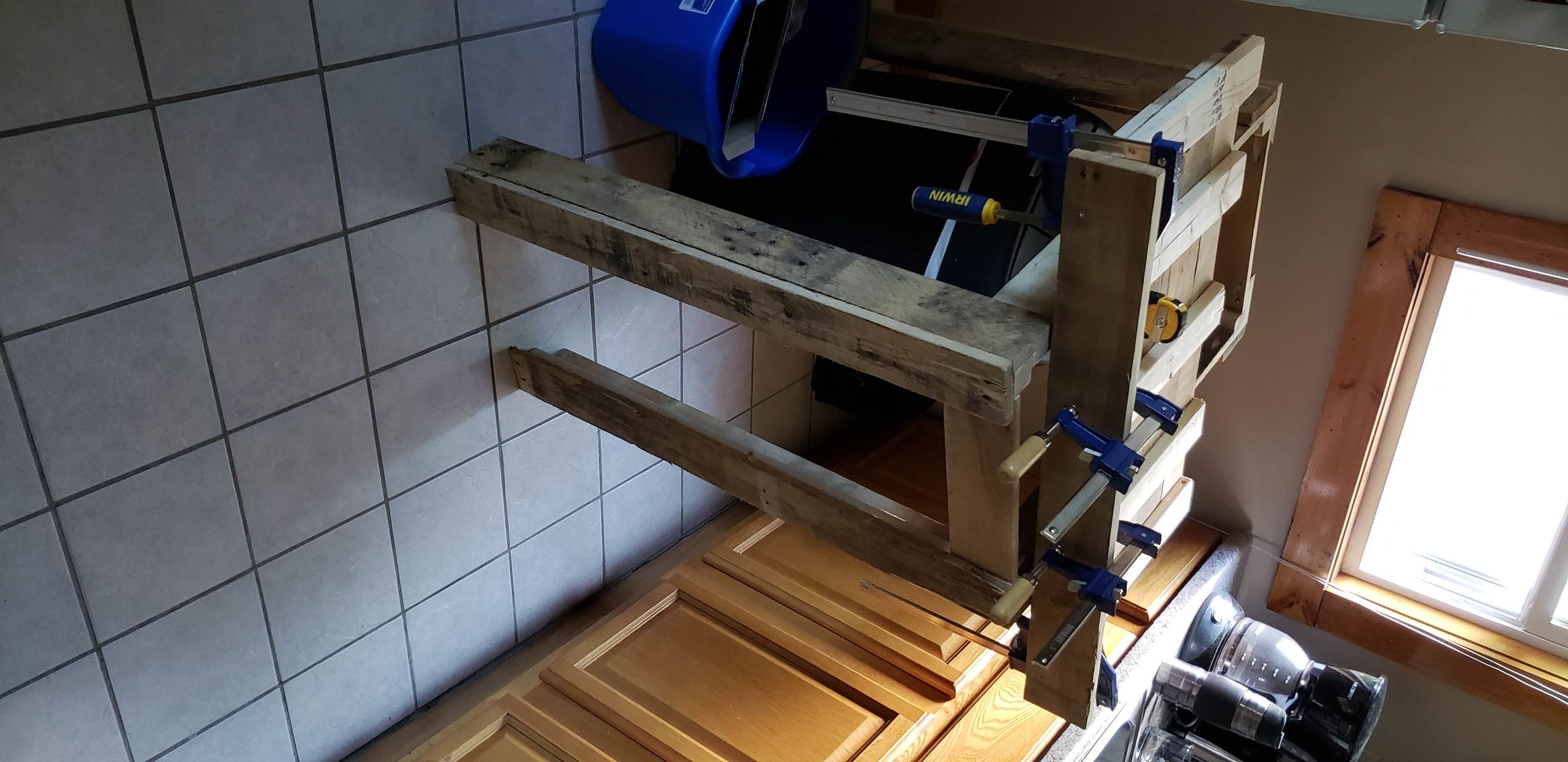 Pallet Wood Counter Space : 6 Steps (with Pictures) - Instructables