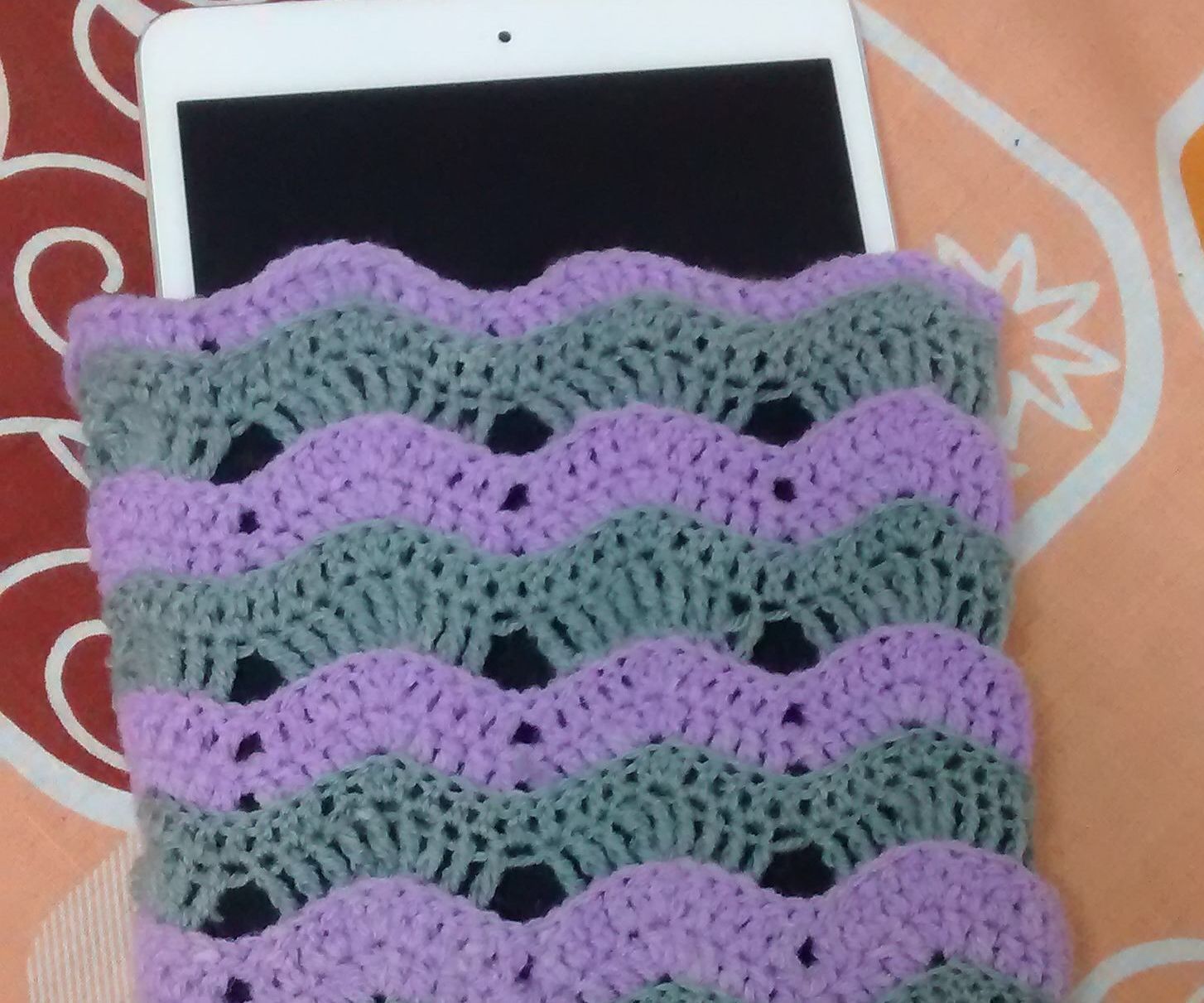 Vintage Fan Ripple Crochet IPad Cover : 7 Steps - Instructables