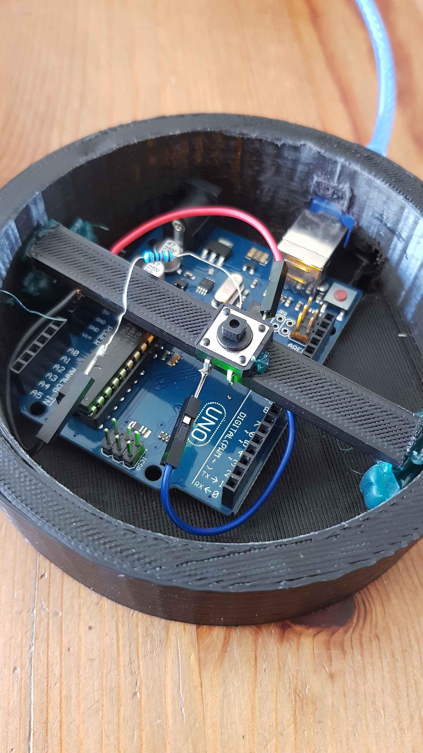 Button Simulating a Keypress : 4 Steps - Instructables