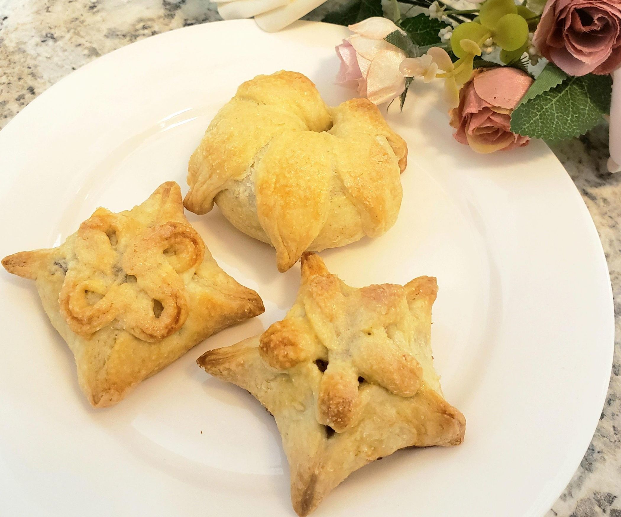 Floral Pinch Pies : 17 Steps (with Pictures) - Instructables