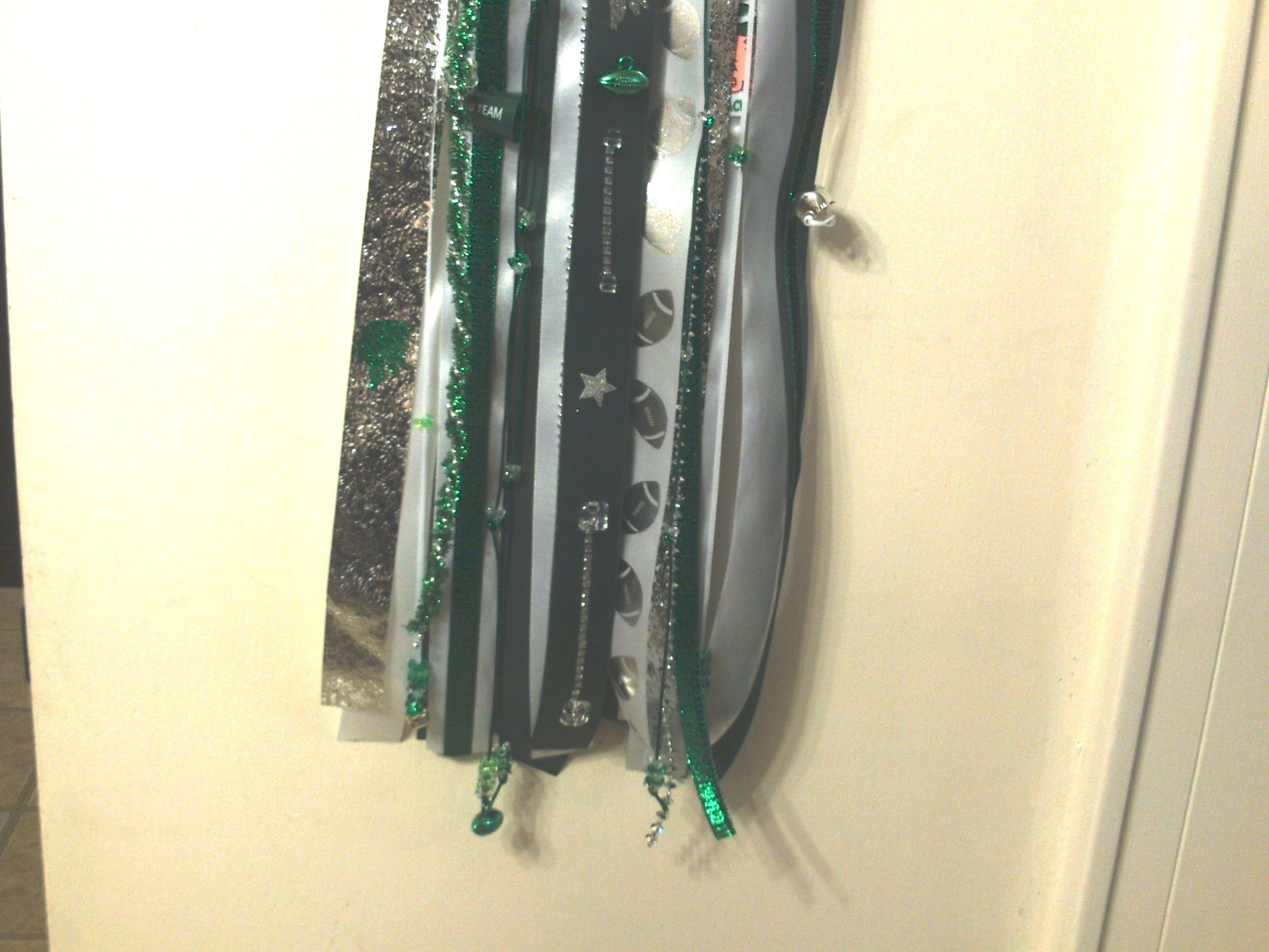 Homecoming Ribbon (updated) : 12 Steps (with Pictures) - Instructables