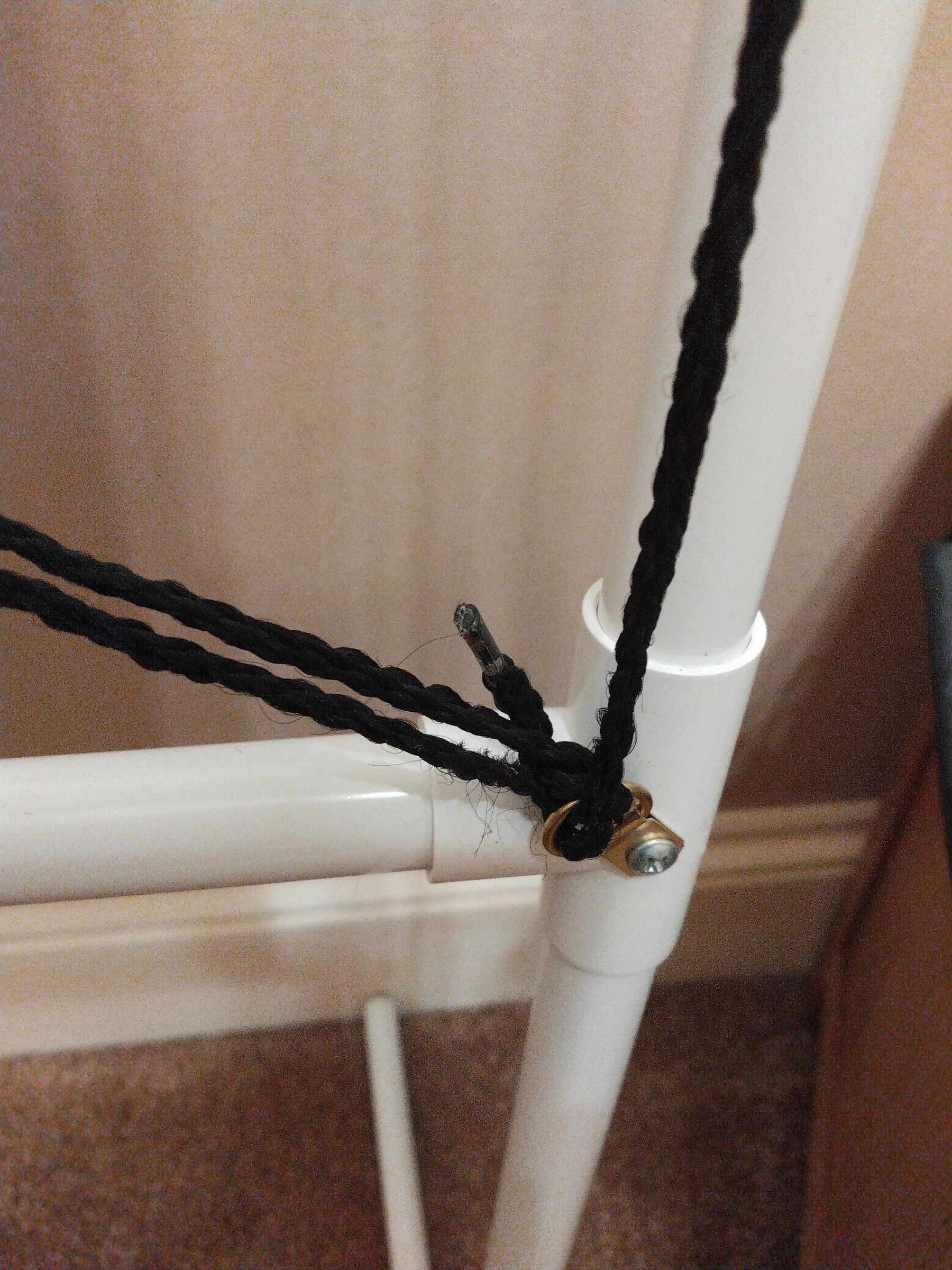 PVC Portable Projector Screen : 4 Steps (with Pictures) - Instructables