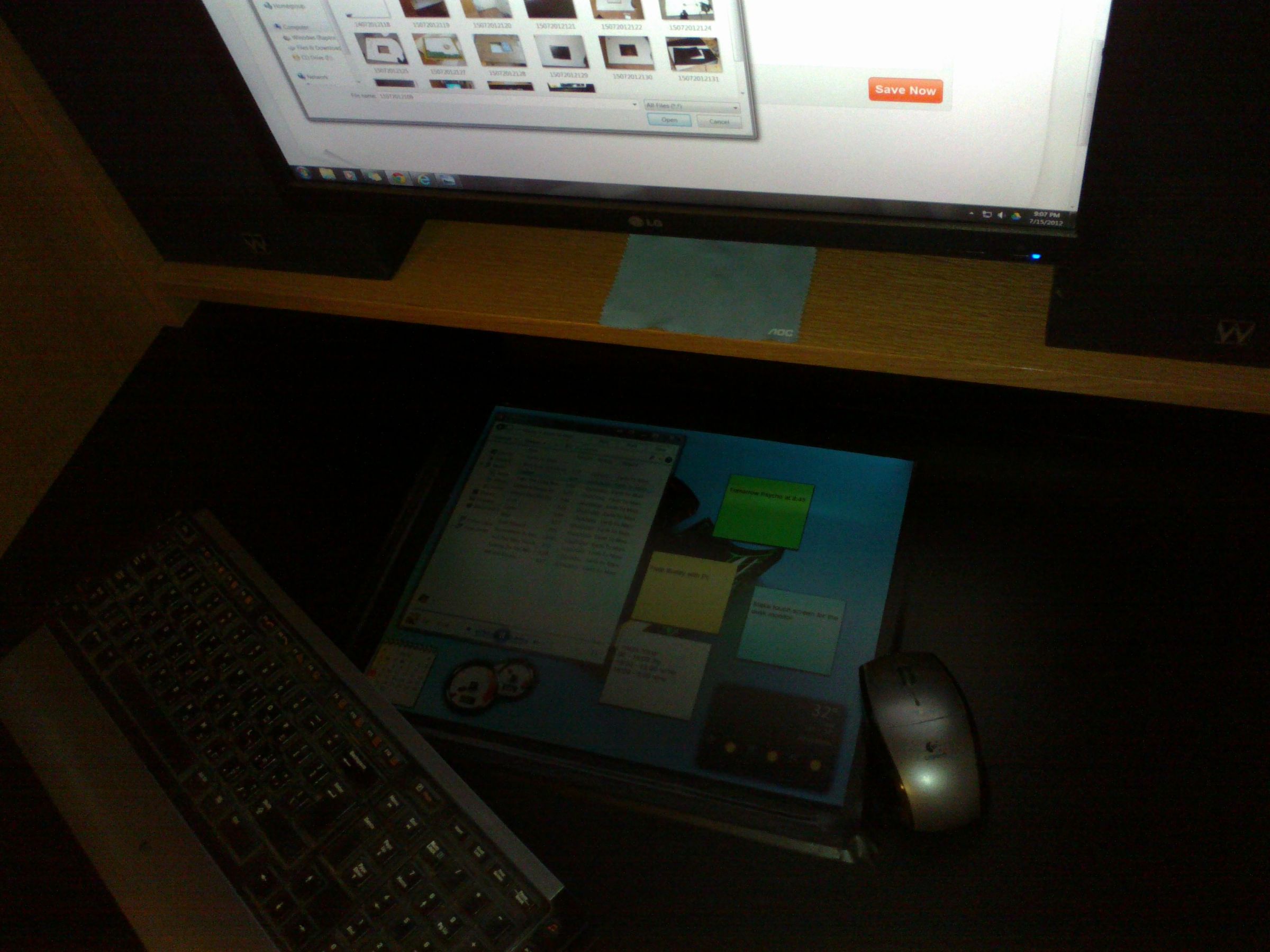 Desk Lcd Panel : 4 Steps - Instructables