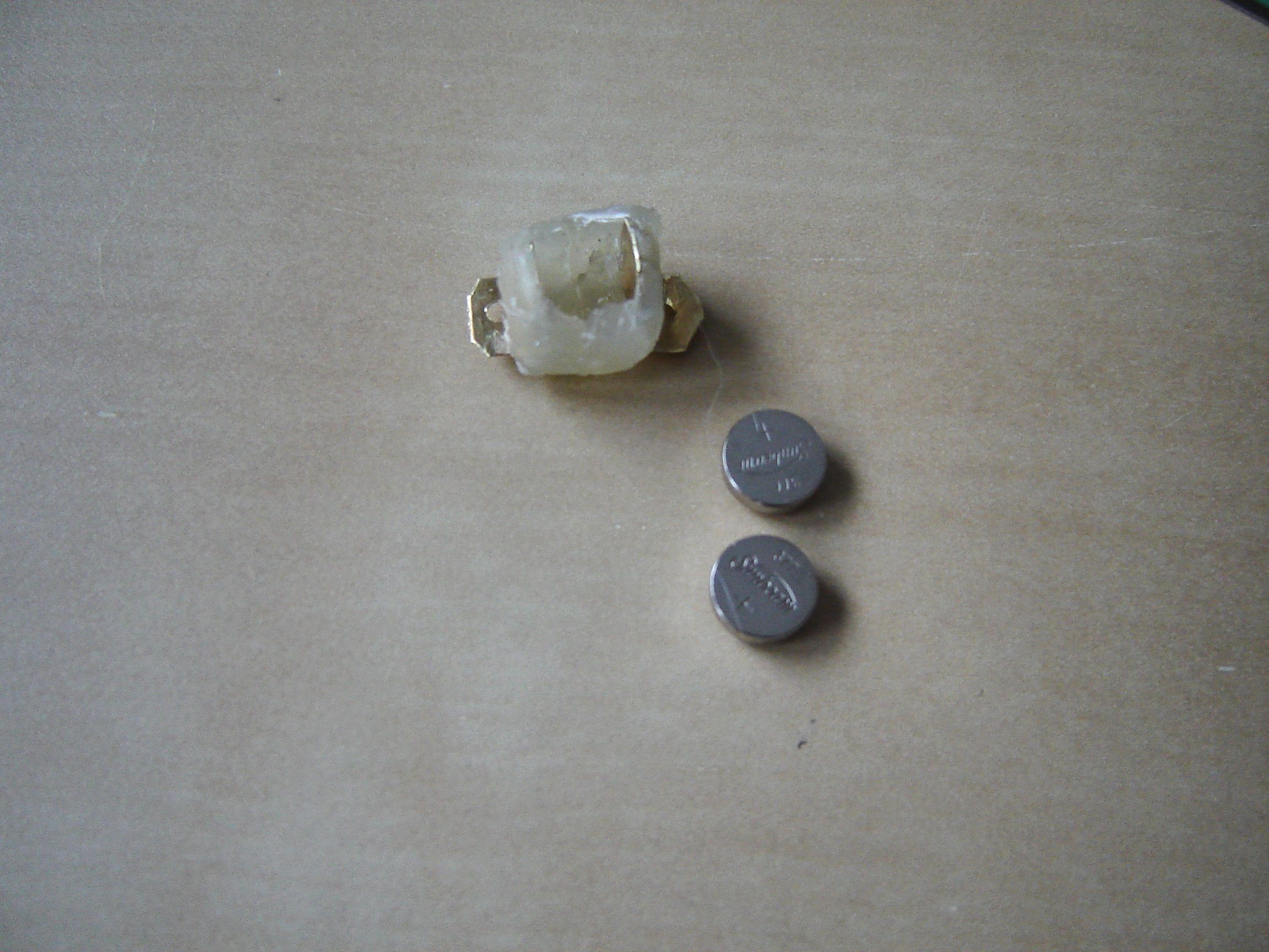 How to Make Small Battery Holders : 10 Steps (with Pictures ...