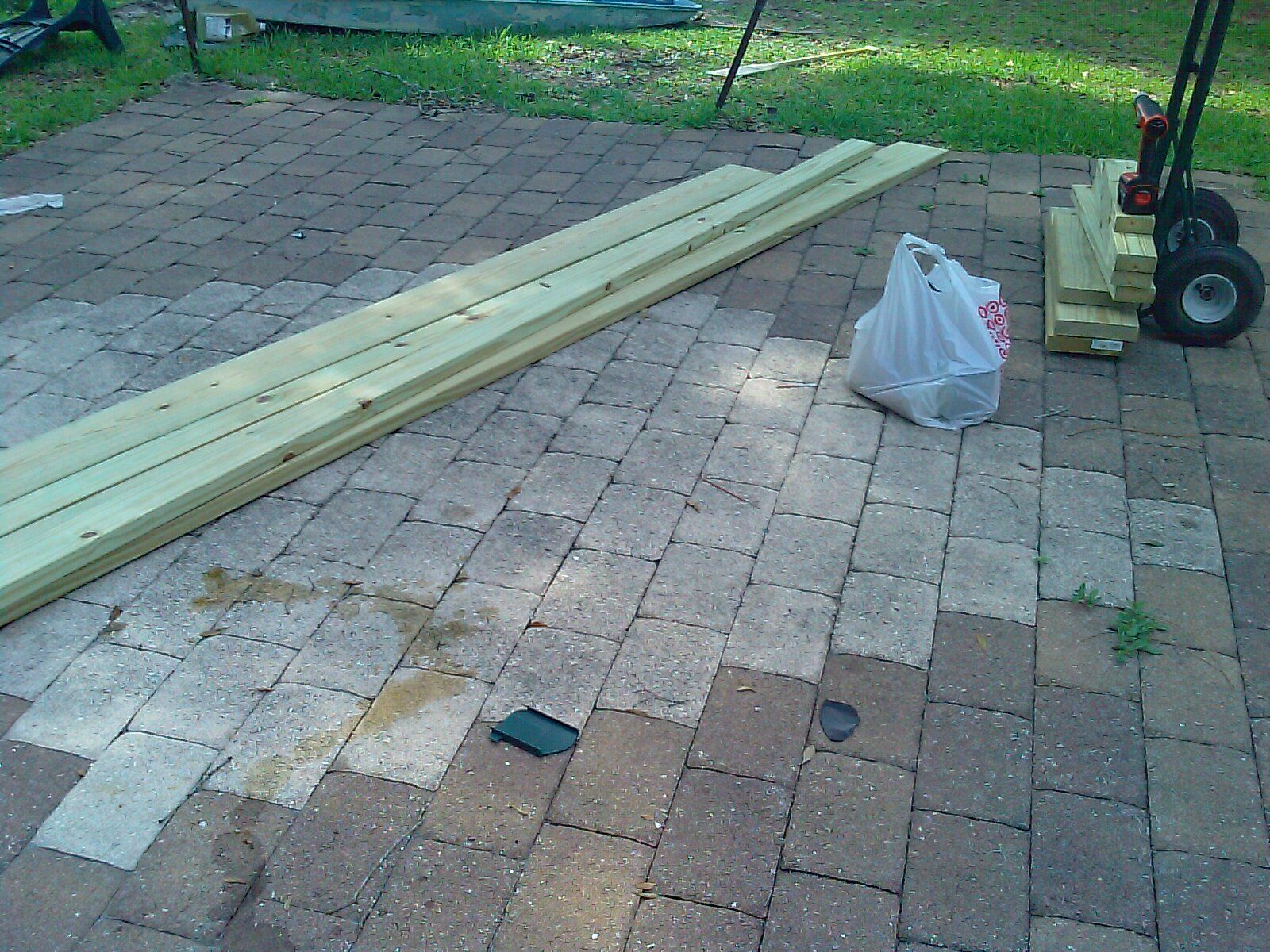 Floating Dock With Barrels (UPDATED) : 9 Steps (with Pictures ...