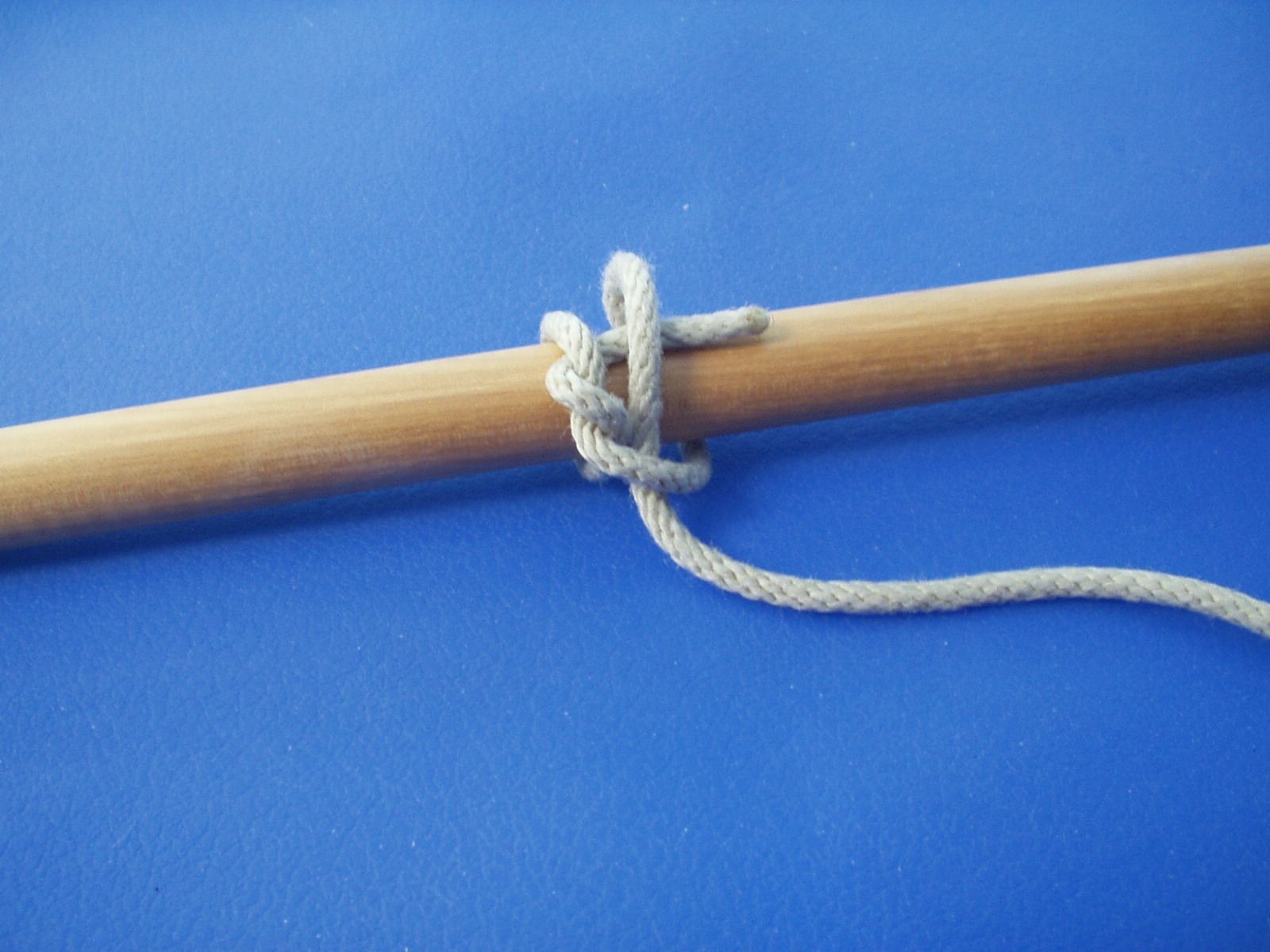 Half Hitching : 9 Steps (with Pictures) - Instructables
