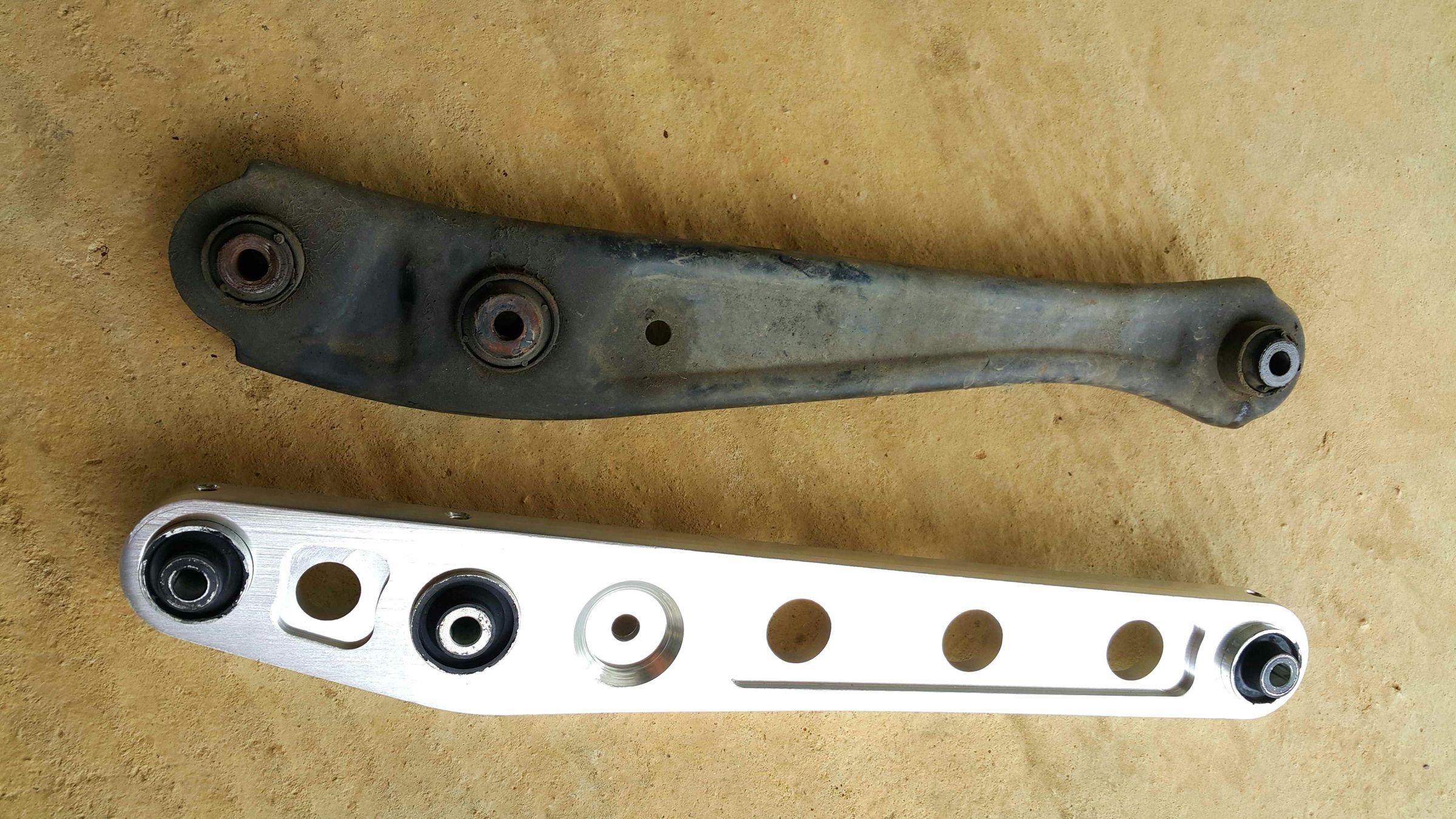 Installing Aftermarket Rear Suspension Lower Control Arms! : 3 Steps ...